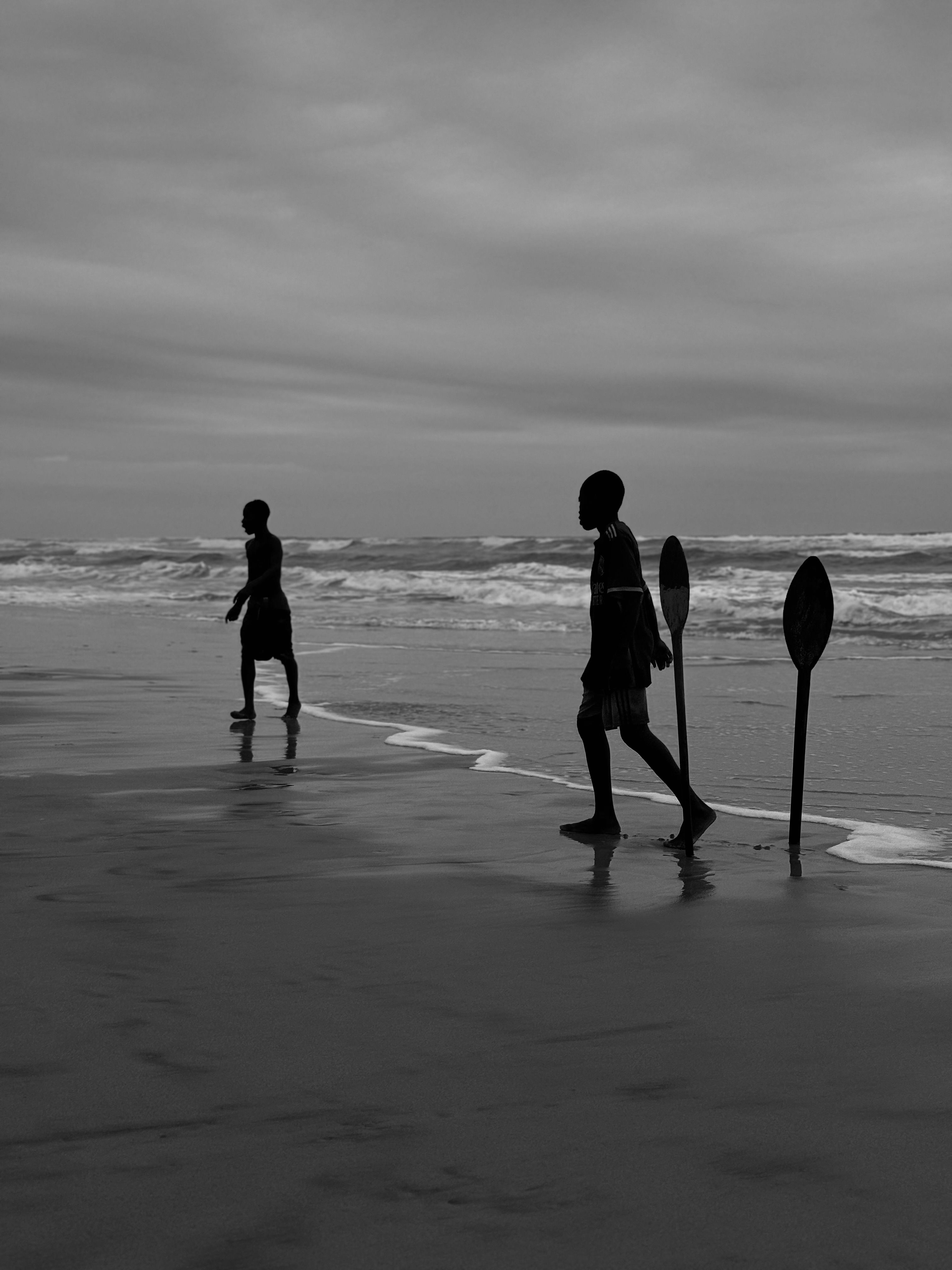 Girls Walking With Jerry Cans Of Water Africa Photos, Download The BEST ...
