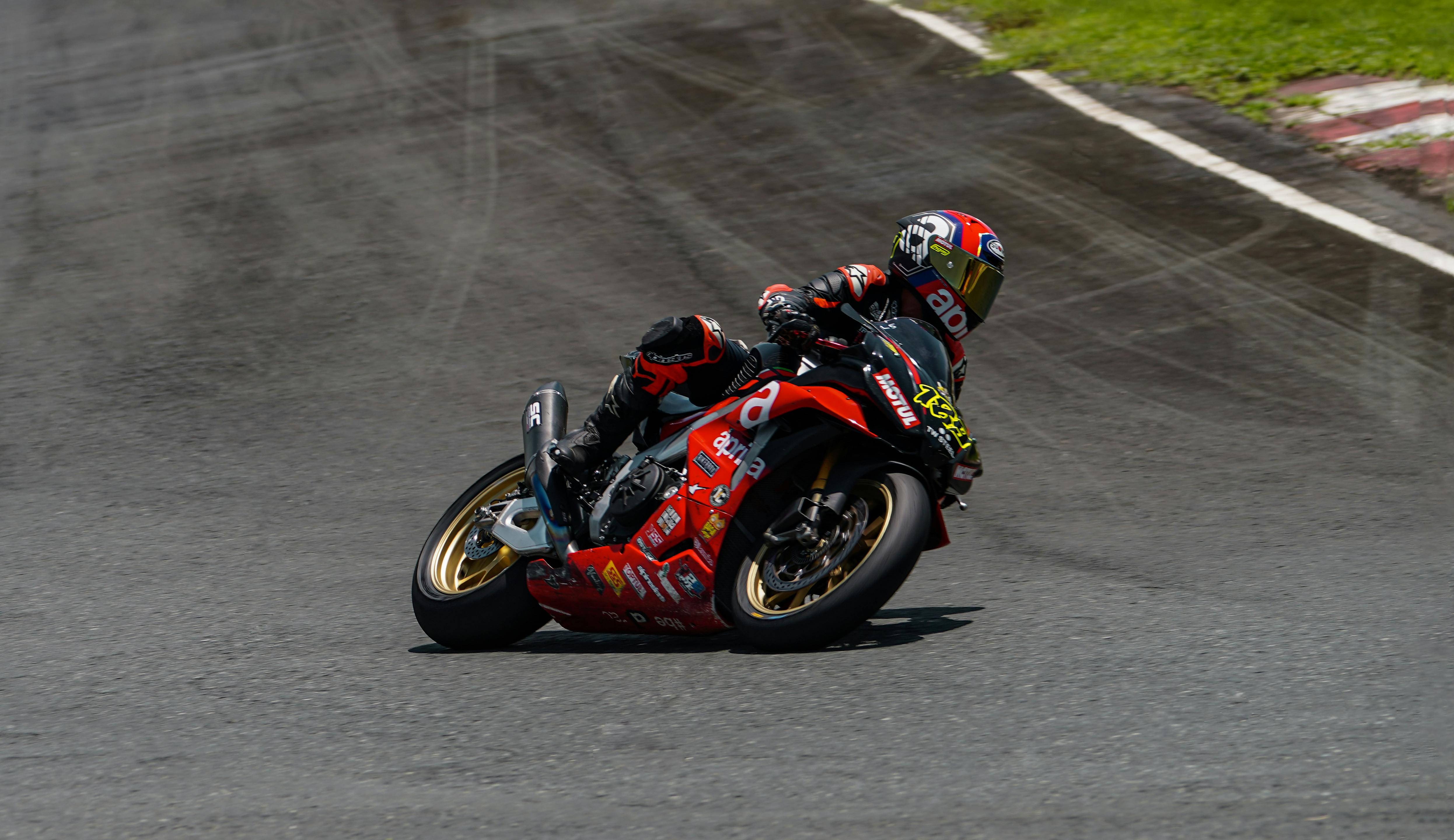 Man Riding Sports Bike · Free Stock Photo
