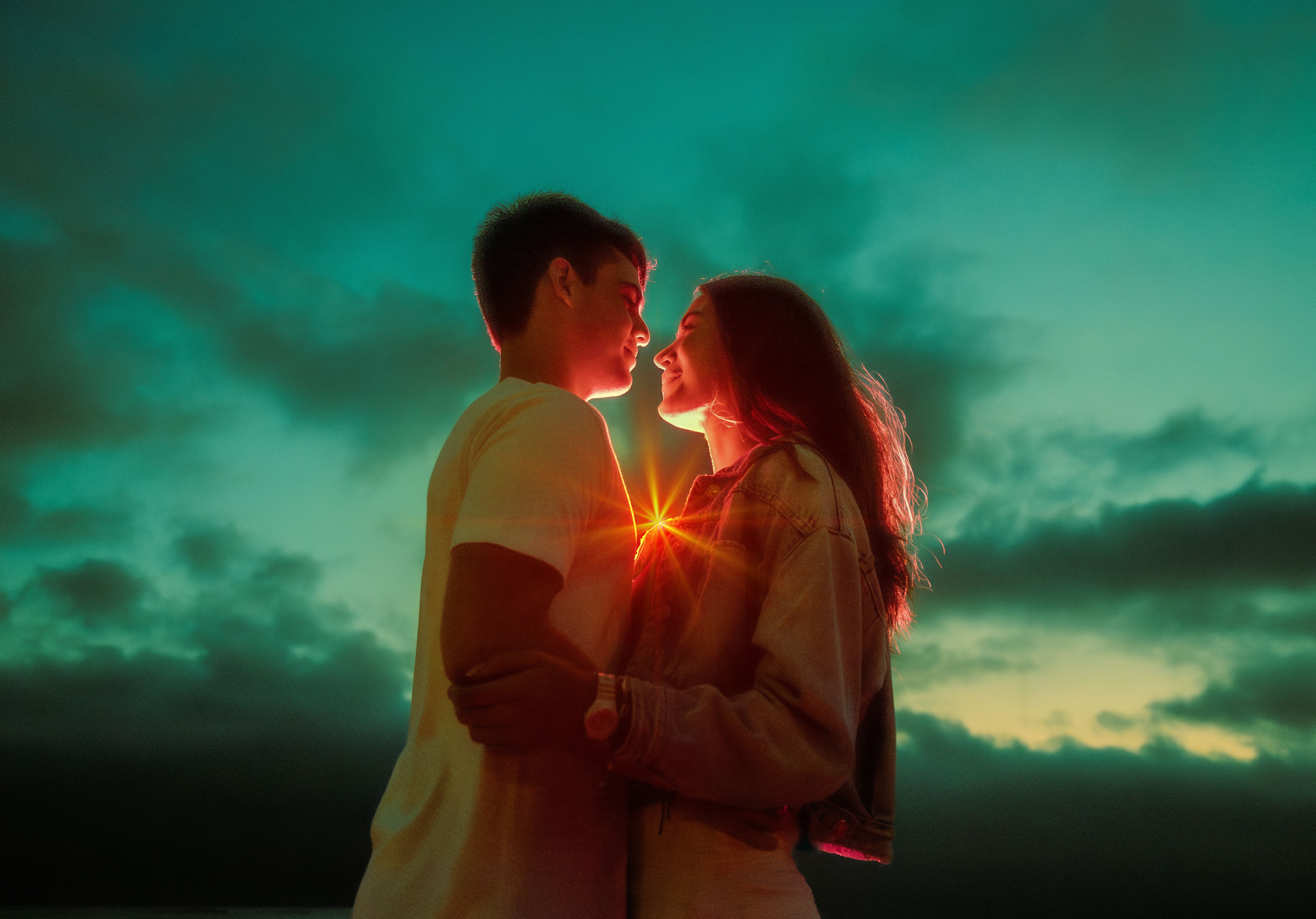 Animerat Hug Photos, Download The BEST Free Animerat Hug Stock Photos ...