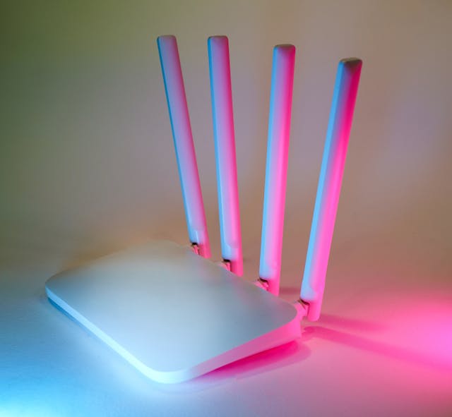 T-Mobile 4G LTE CellSpot Mini Cell Tower Solution