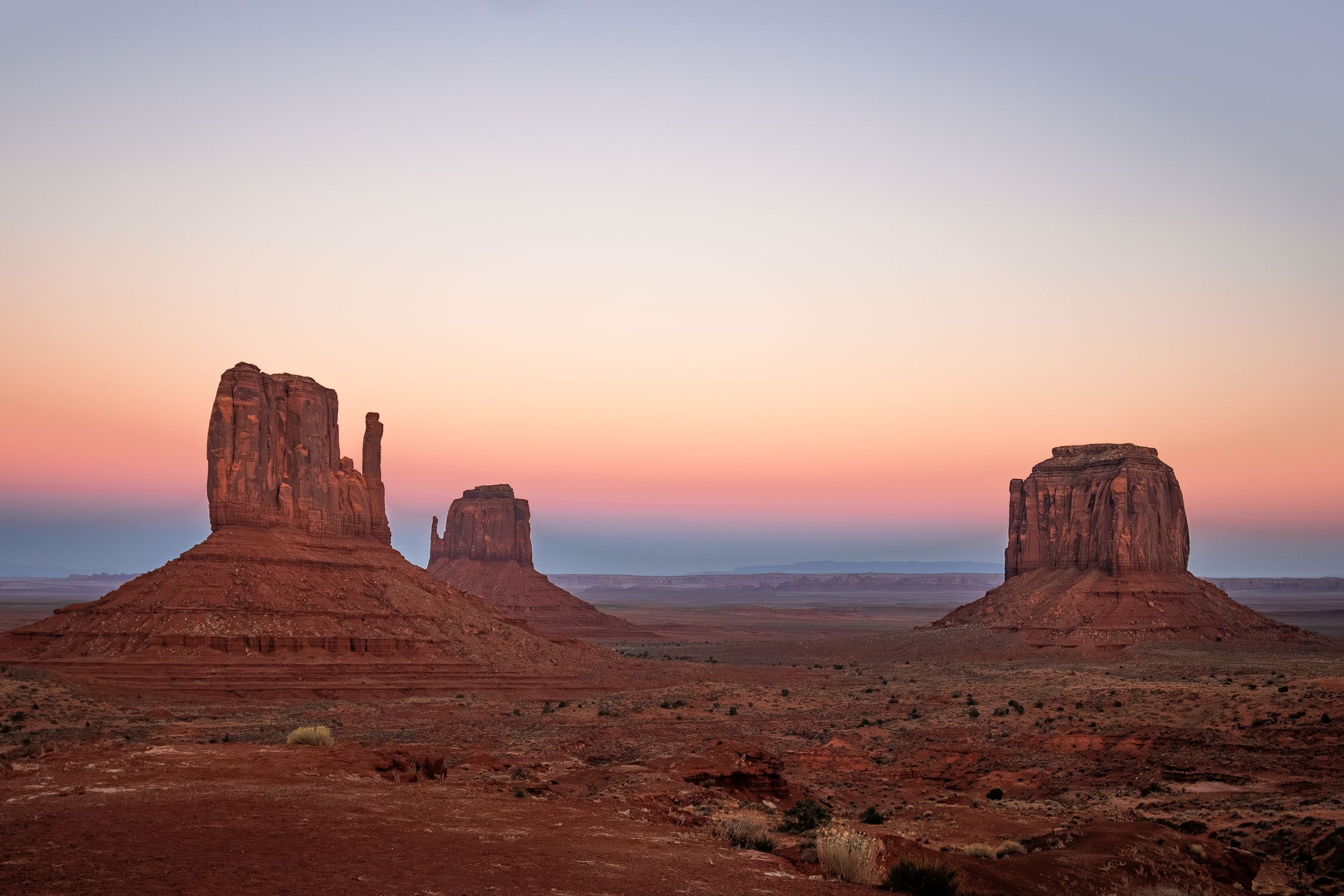 Monument Valley at Dusk · Free Stock Photo