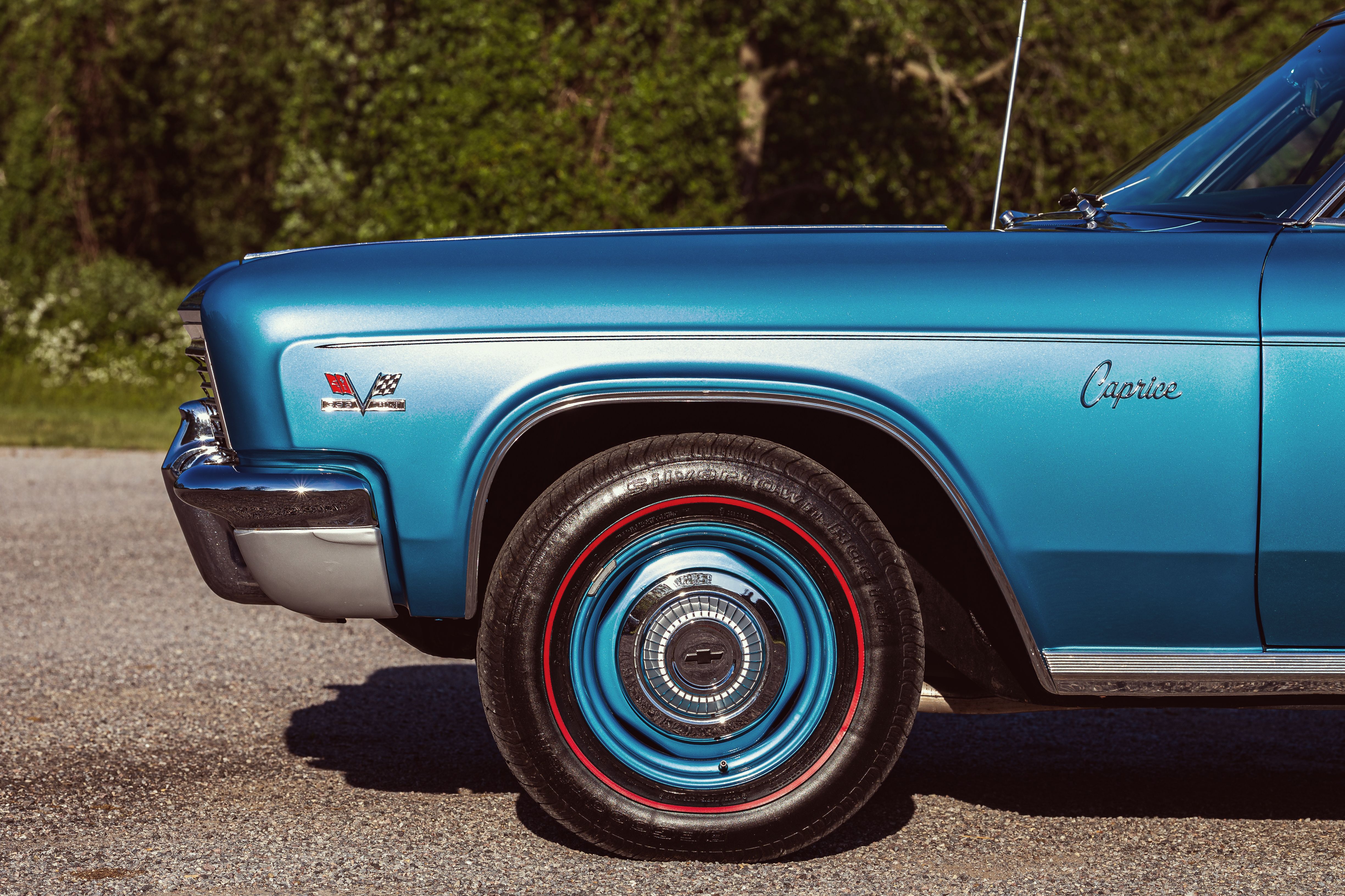 Vintage 1966 Blue Chevrolet Caprice Close-Up · Free Stock Photo