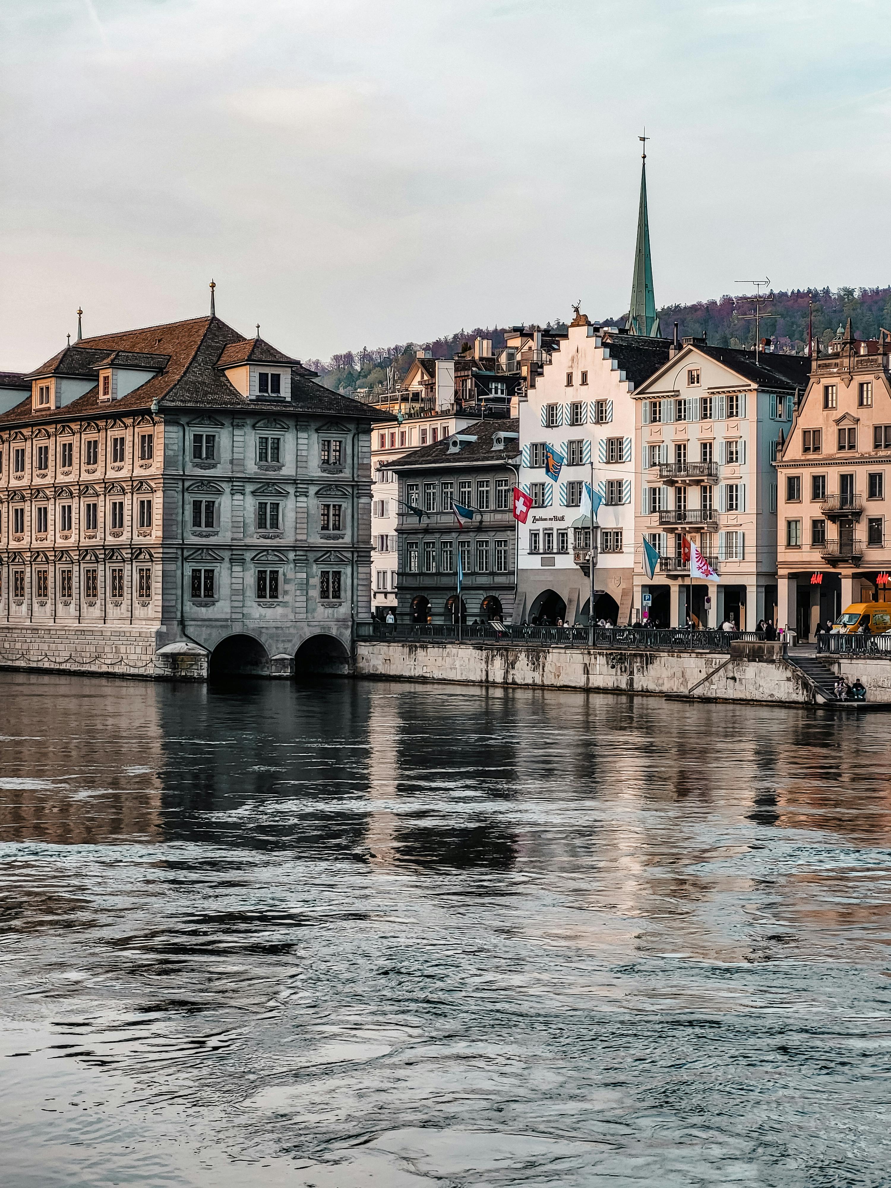 Buildings on a Waterfront · Free Stock Photo