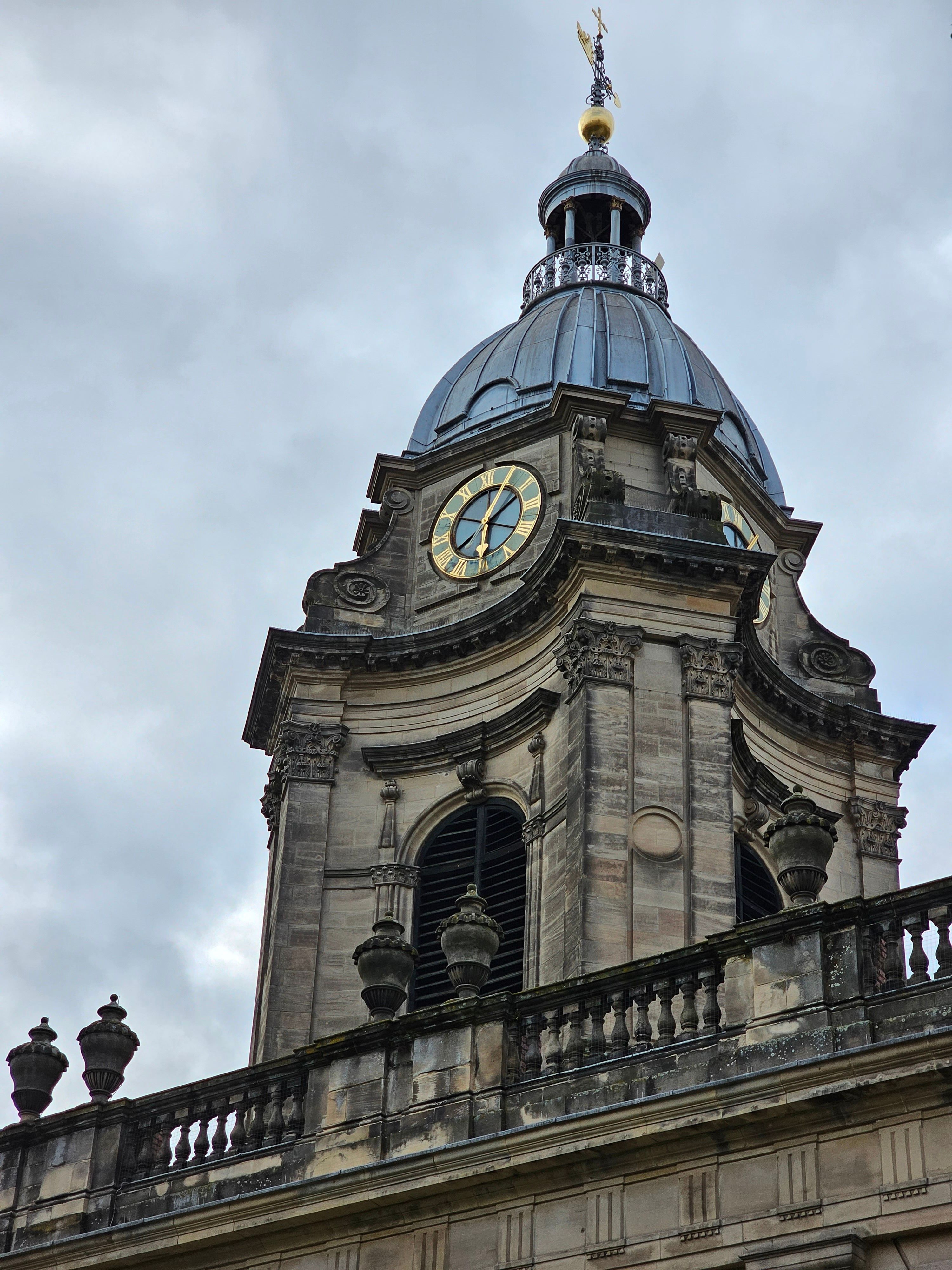 Tower of St Philips Cathedral in Birmingham, England · Free Stock Photo