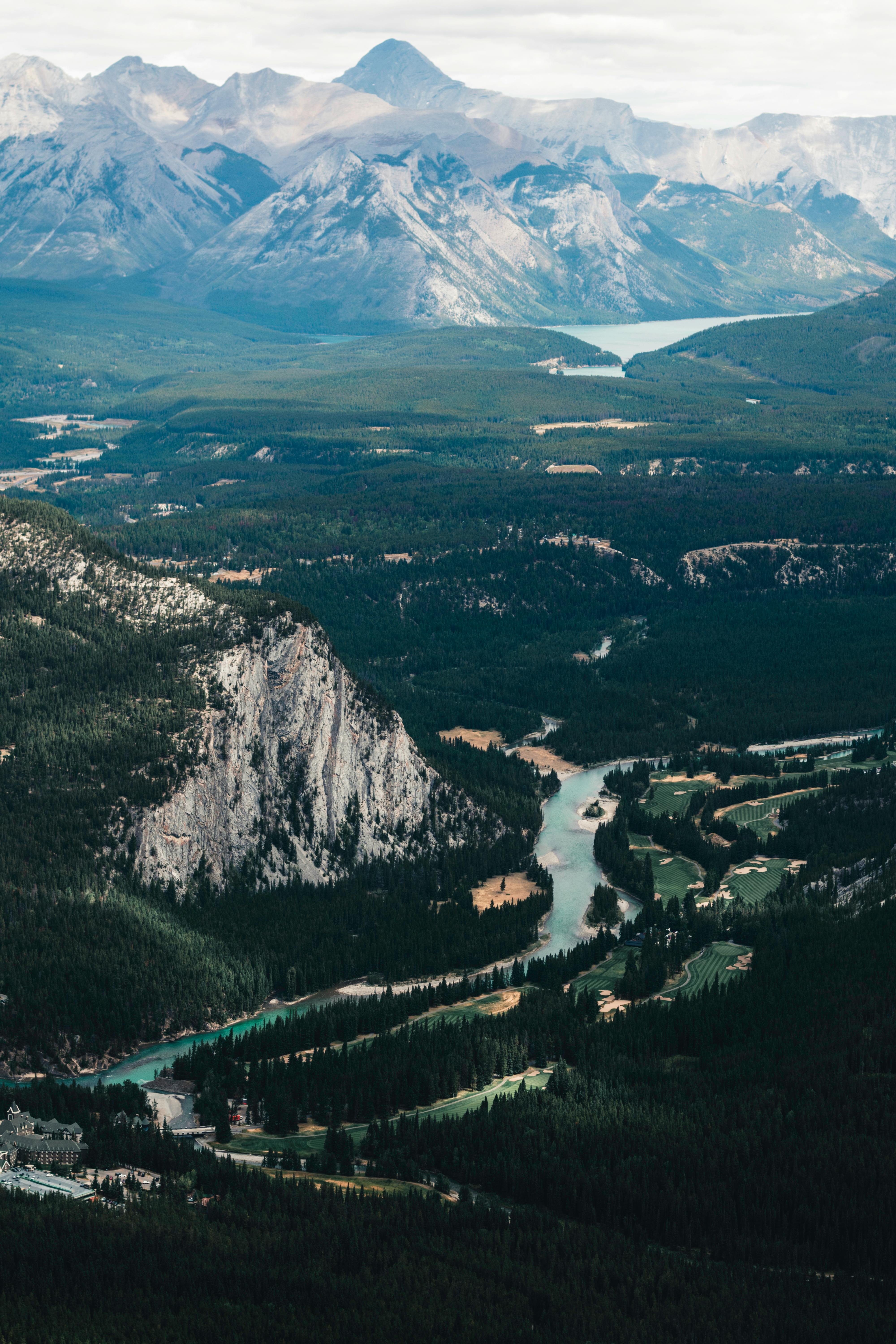 Banff, Jasper, Golden and Glacier National Park · Free Stock Photo