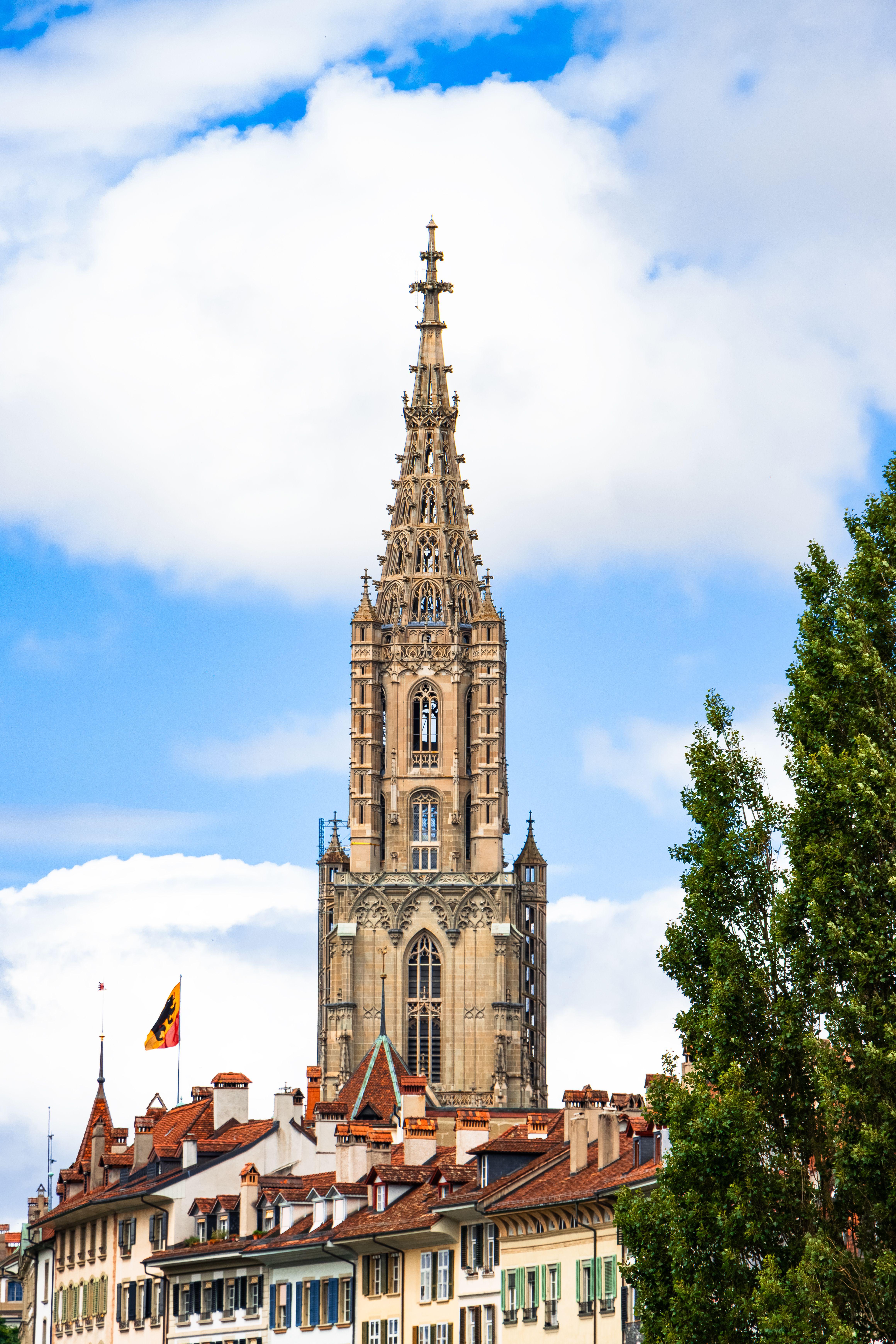 Tower of Cathedral of Bern in Switzerland · Free Stock Photo