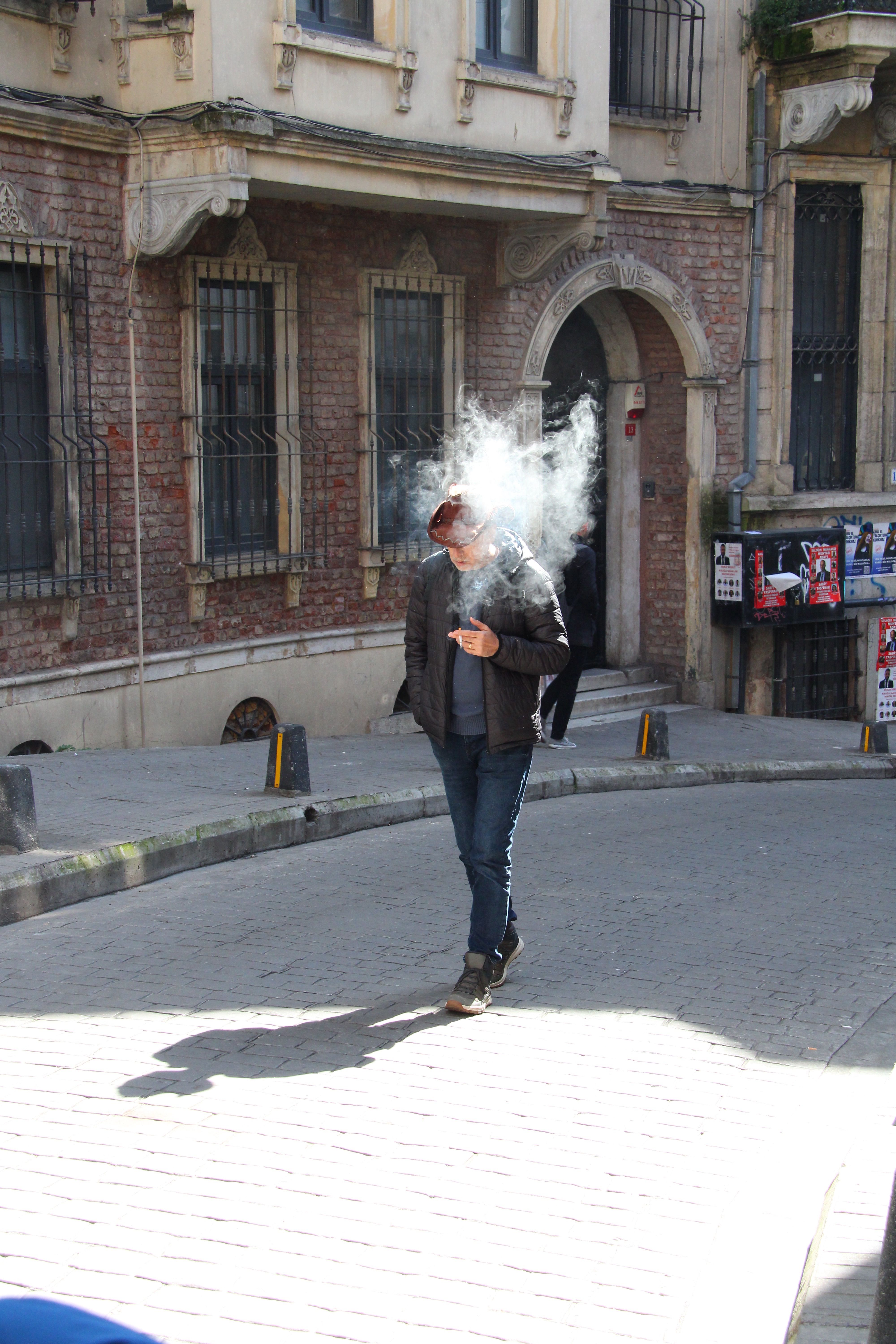Smoking Corner Photos, Download The BEST Free Smoking Corner Stock ...