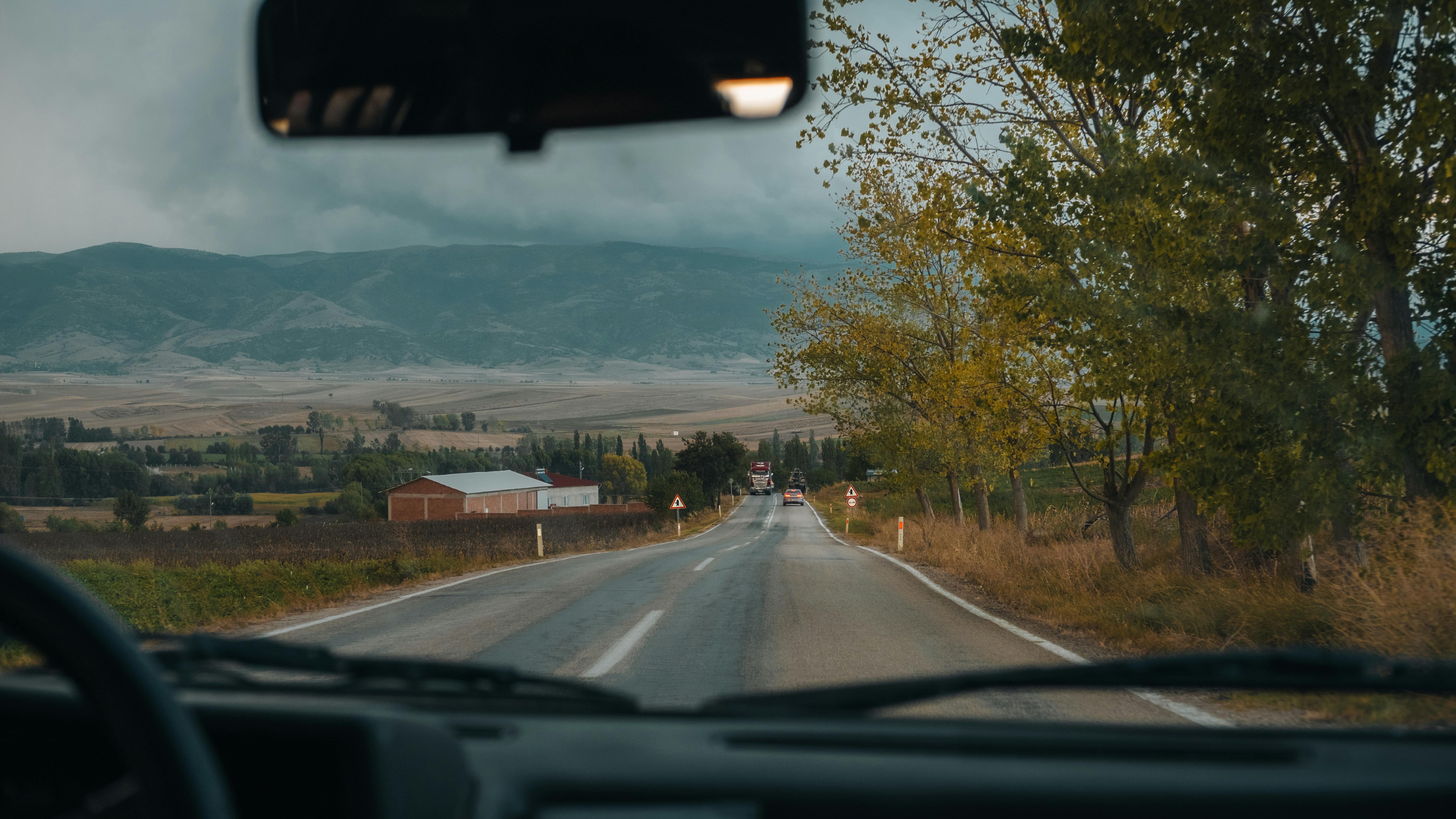 Scenic Road View in Merzifon, Türkiye · Free Stock Photo