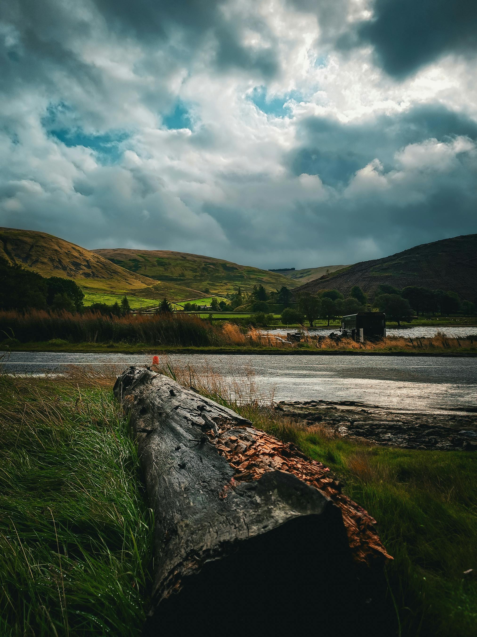 Dramatic Scottish Landscape with Cloudy Sky · Free Stock Photo