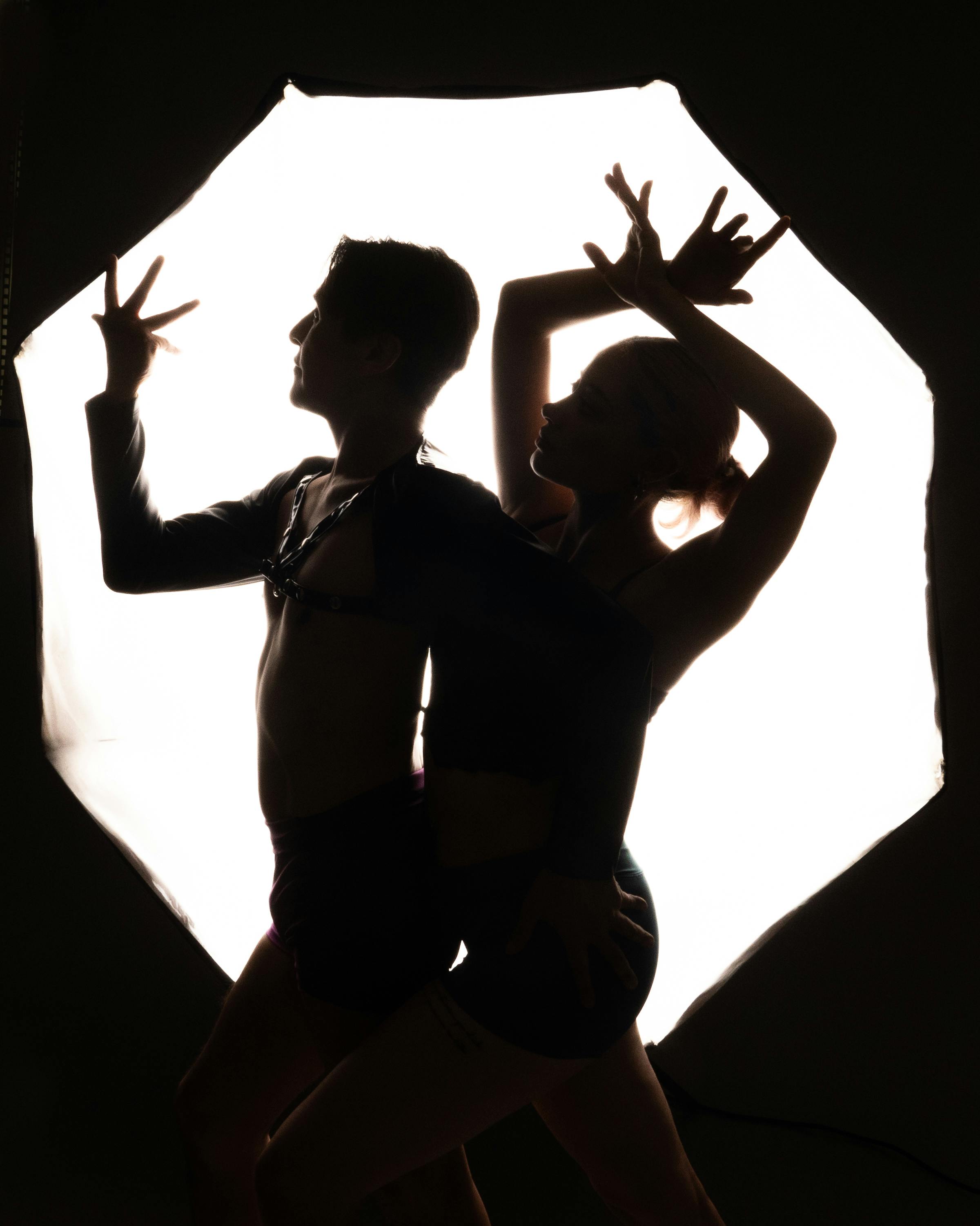 Silhouetted Contemporary Dance Duo in Mexico City · Free Stock Photo