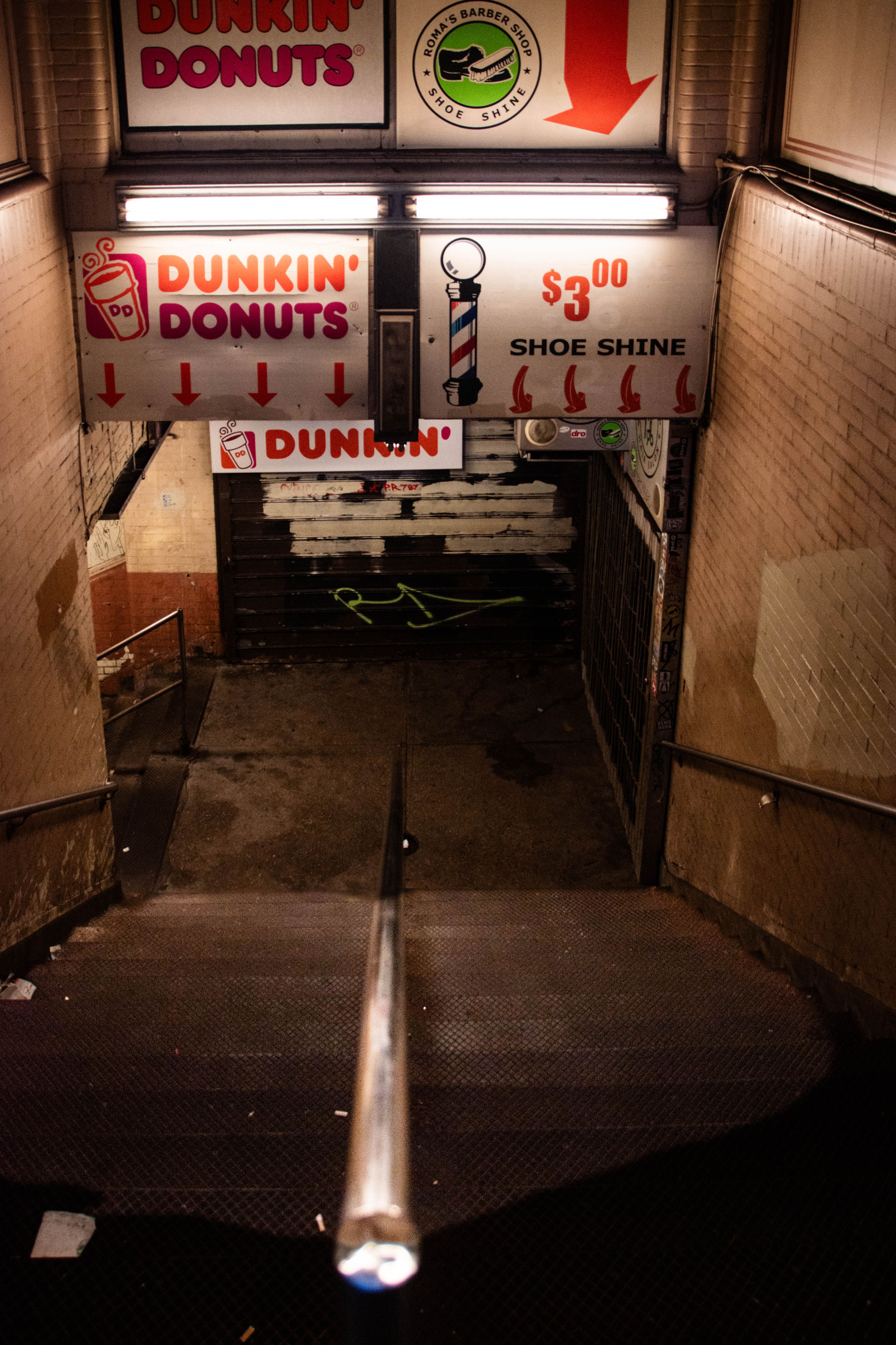 New York Subway Entrance with Dunkin' Signage · Free Stock Photo