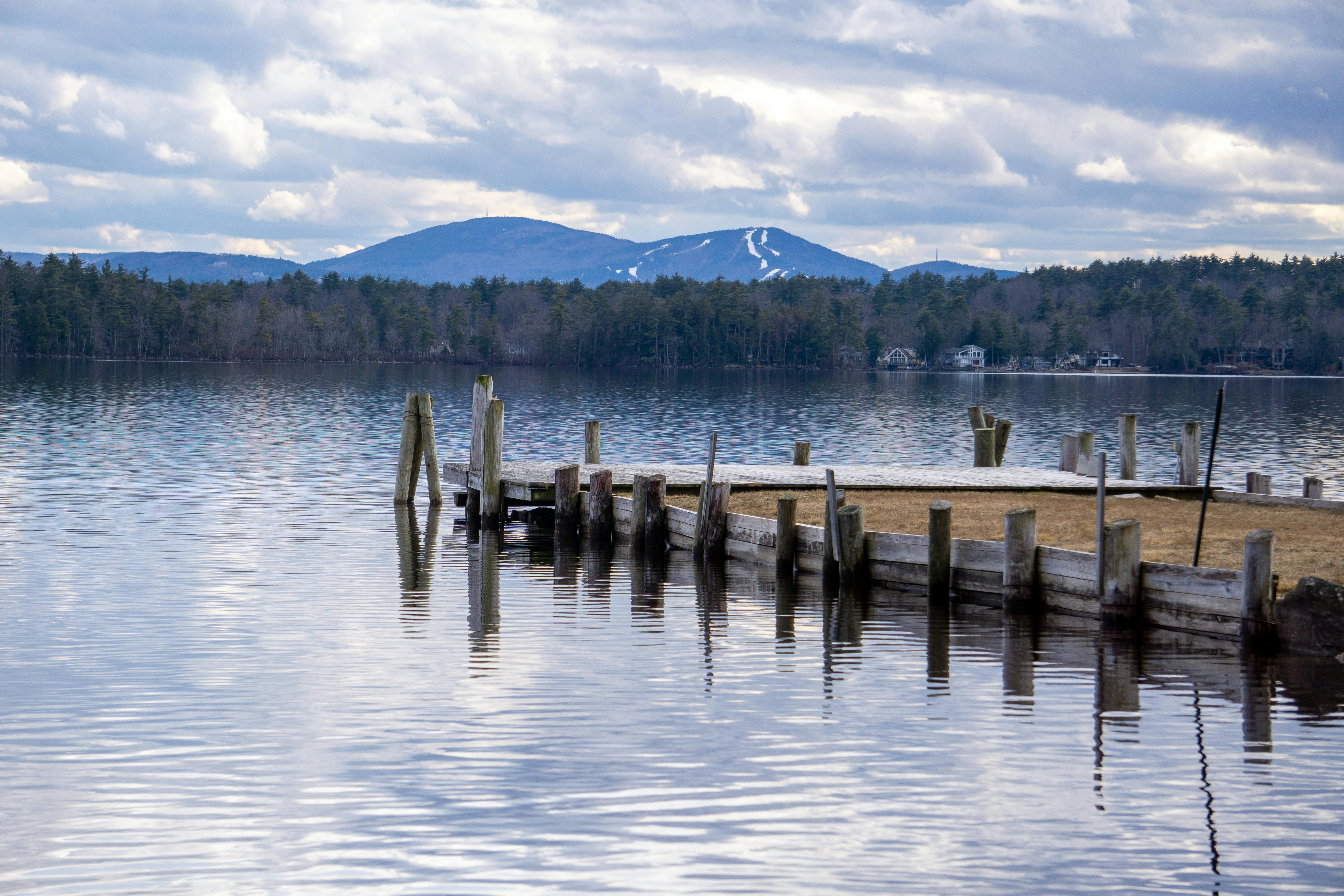 Gray Dock in Lake · Free Stock Photo