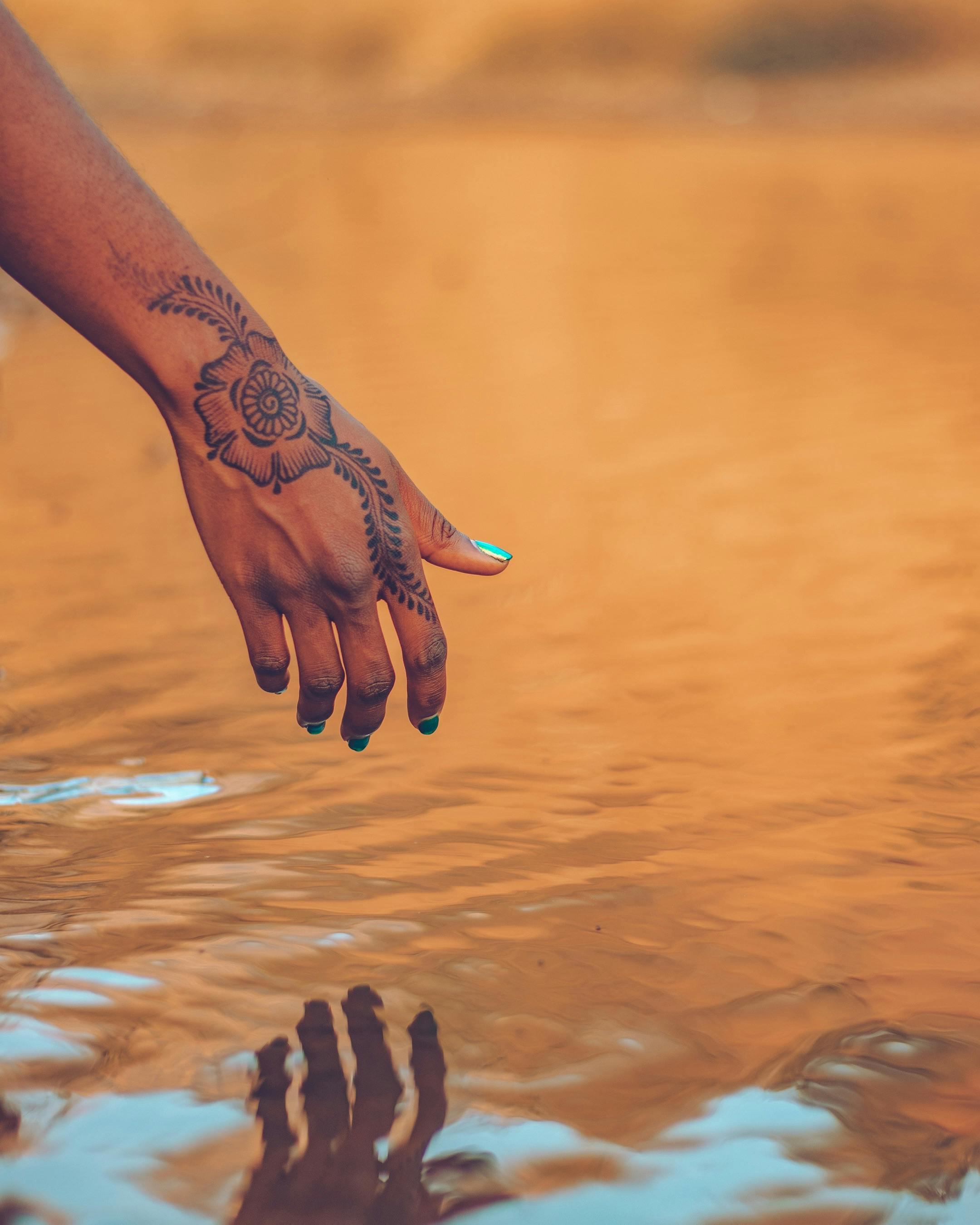 Beauty of Henna · Free Stock Photo