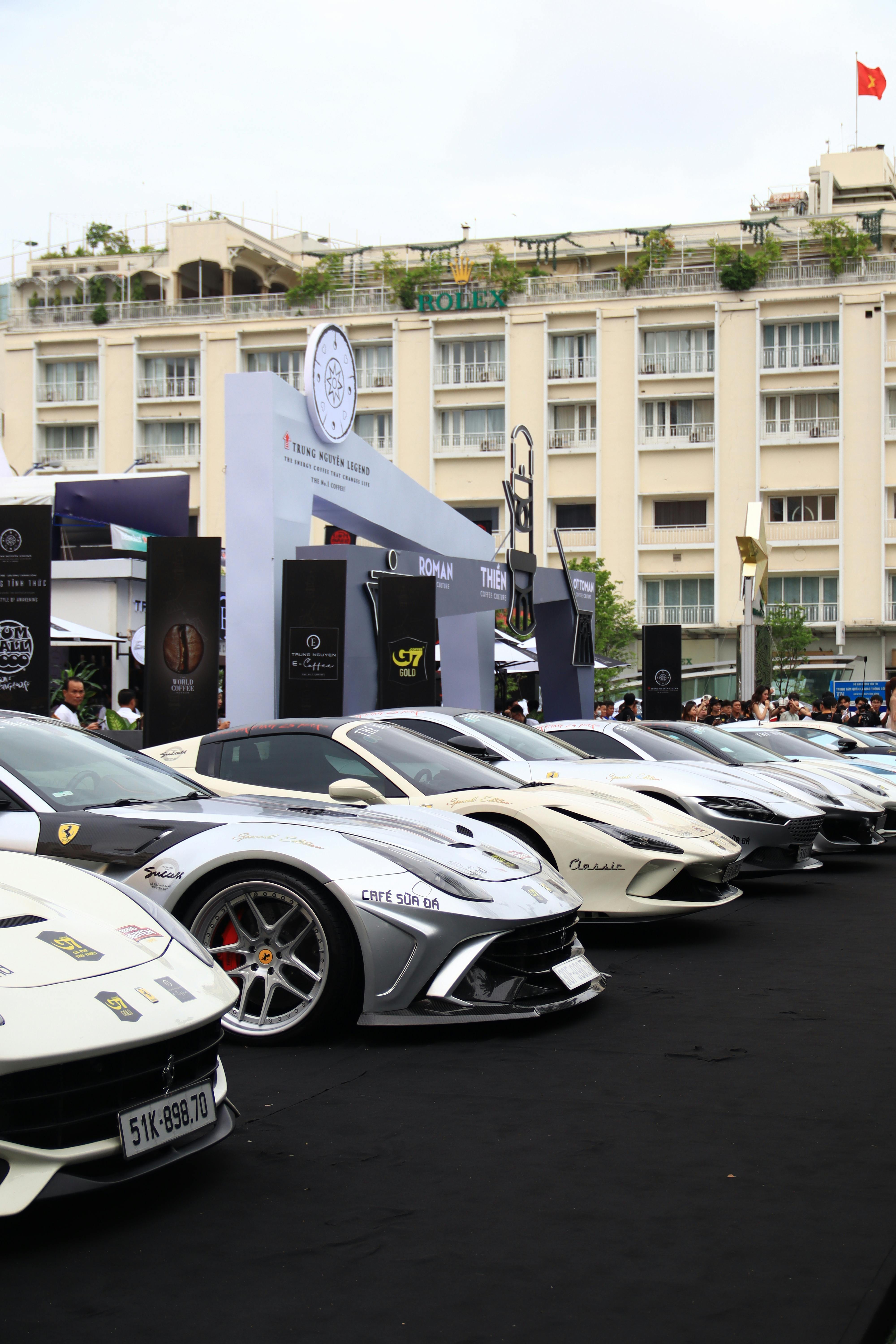 Ferrari Speed Photos, Download The BEST Free Ferrari Speed Stock Photos ...