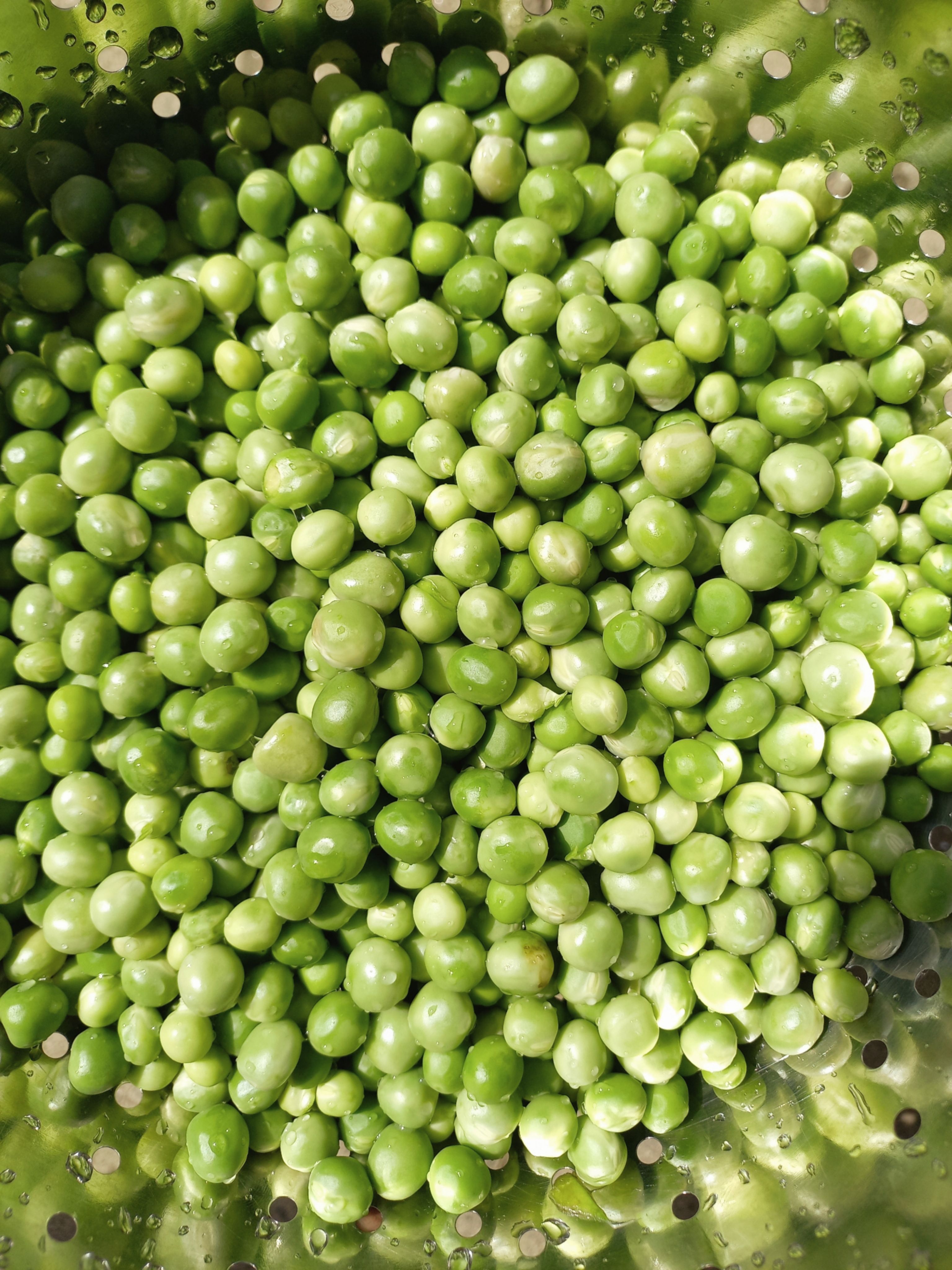 Full Frame Shot of Green Peas · Free Stock Photo