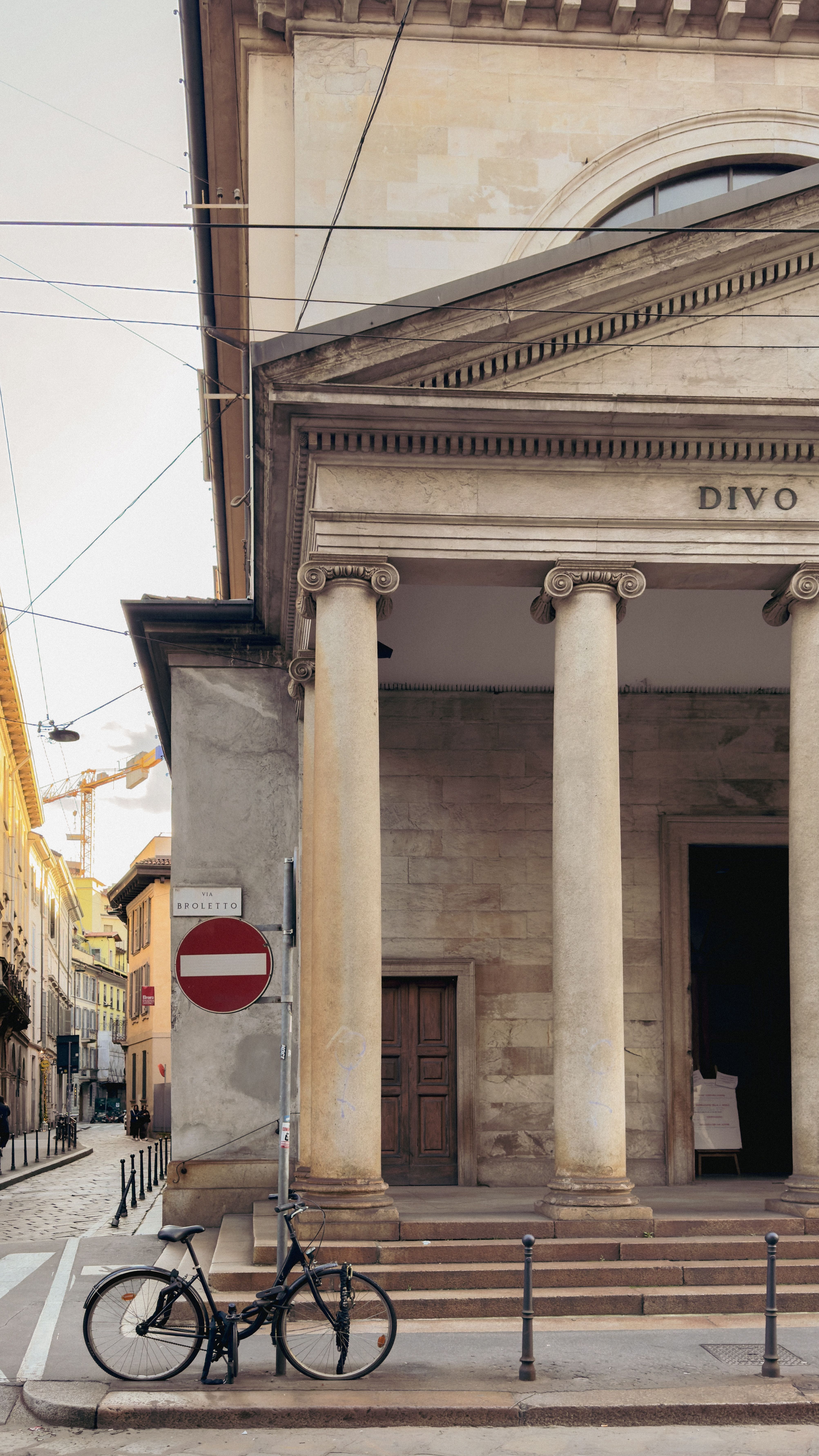 Historic Architecture in Milan Street View · Free Stock Photo