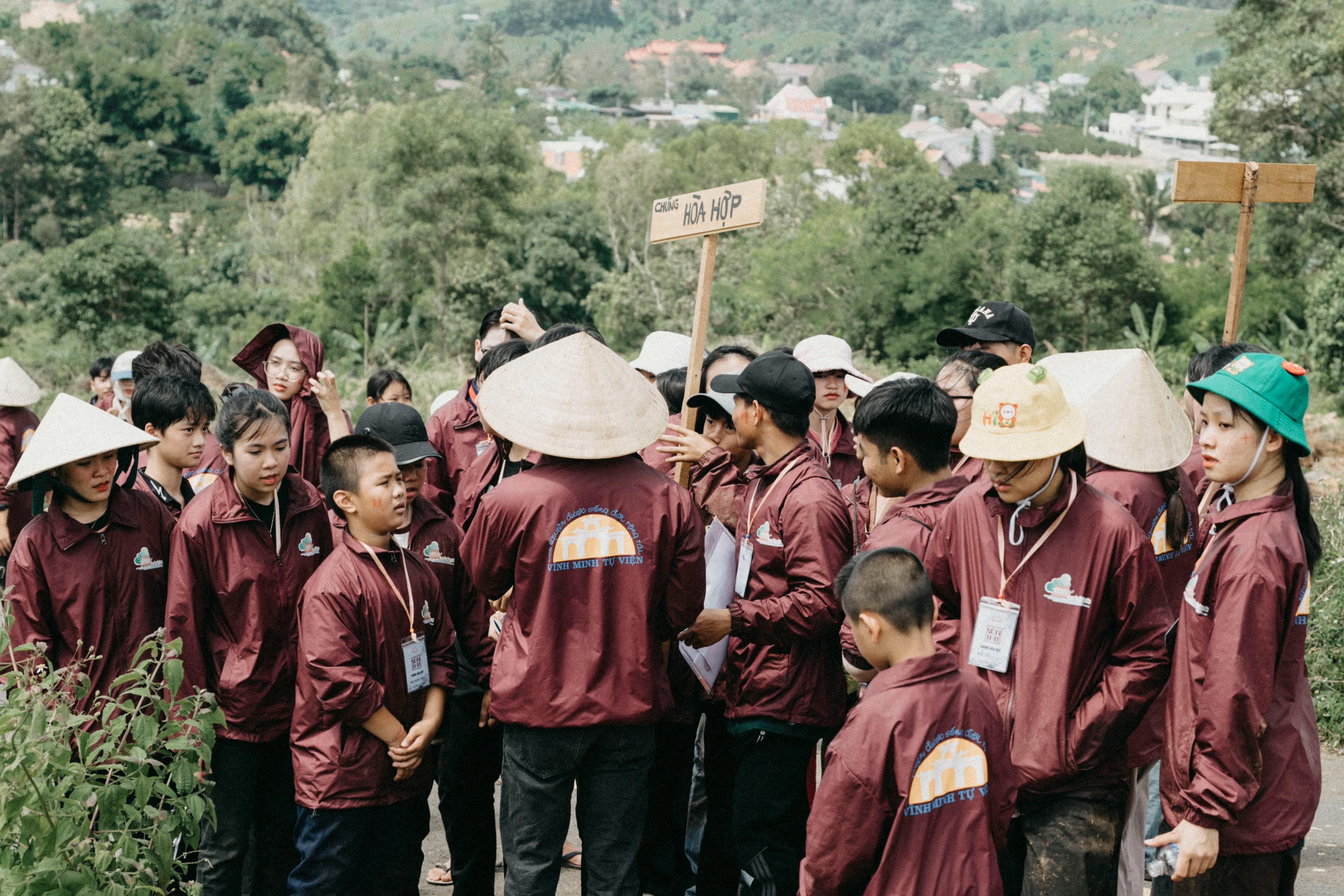 Maroon Uniforms Photos, Download The BEST Free Maroon Uniforms Stock ...