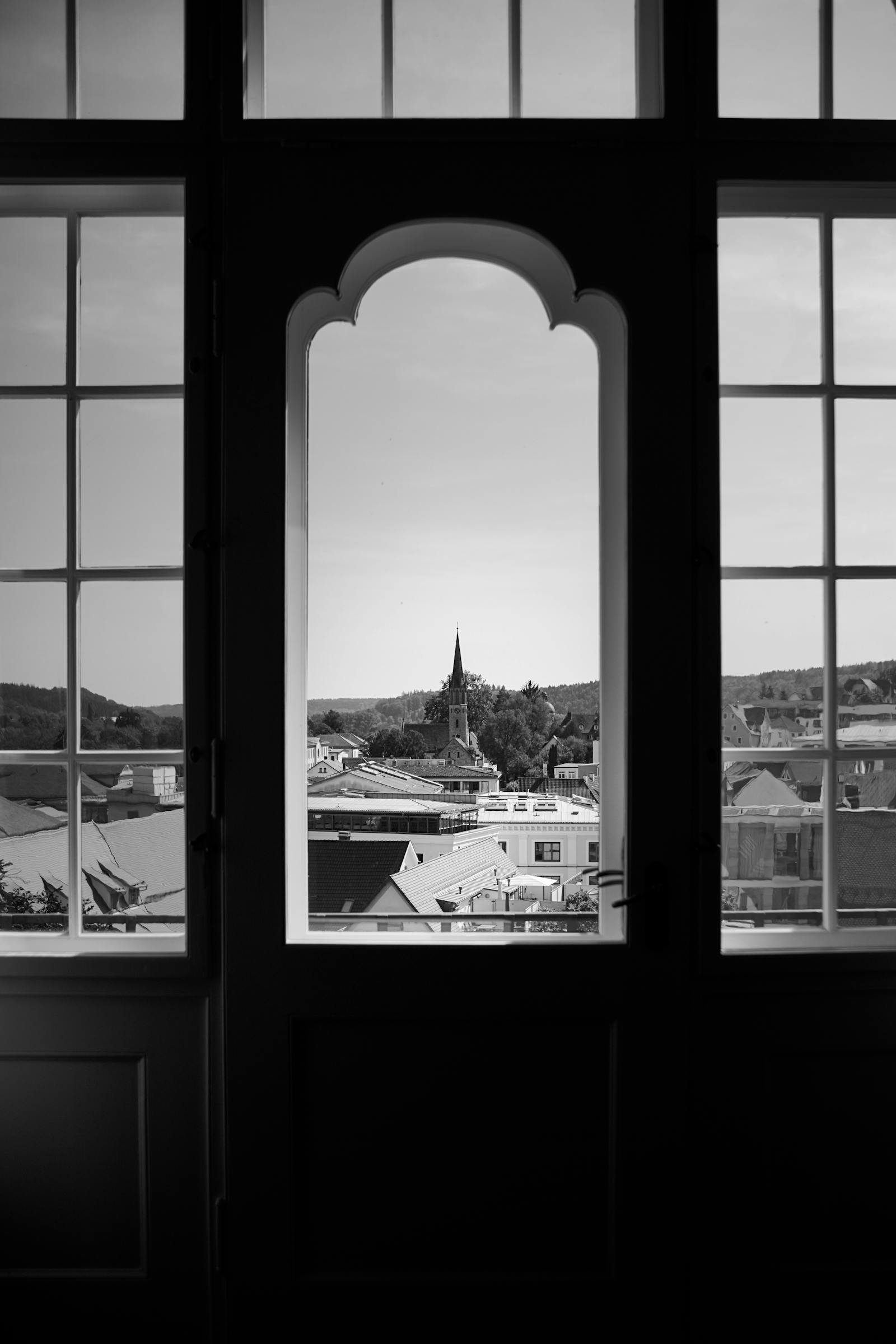 Arched Window Photos, Download The BEST Free Arched Window Stock Photos ...