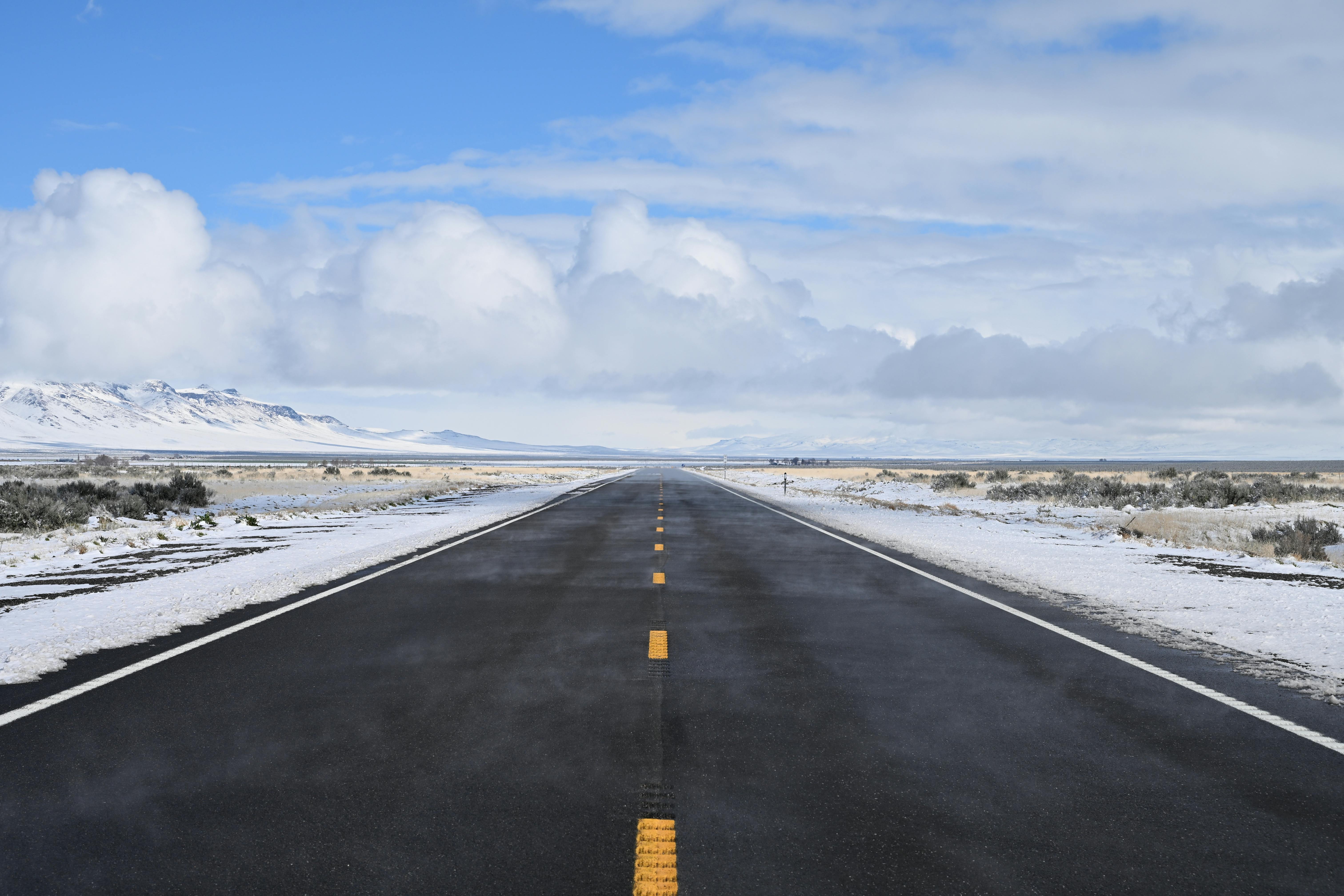 Photography of the Road · Free Stock Photo