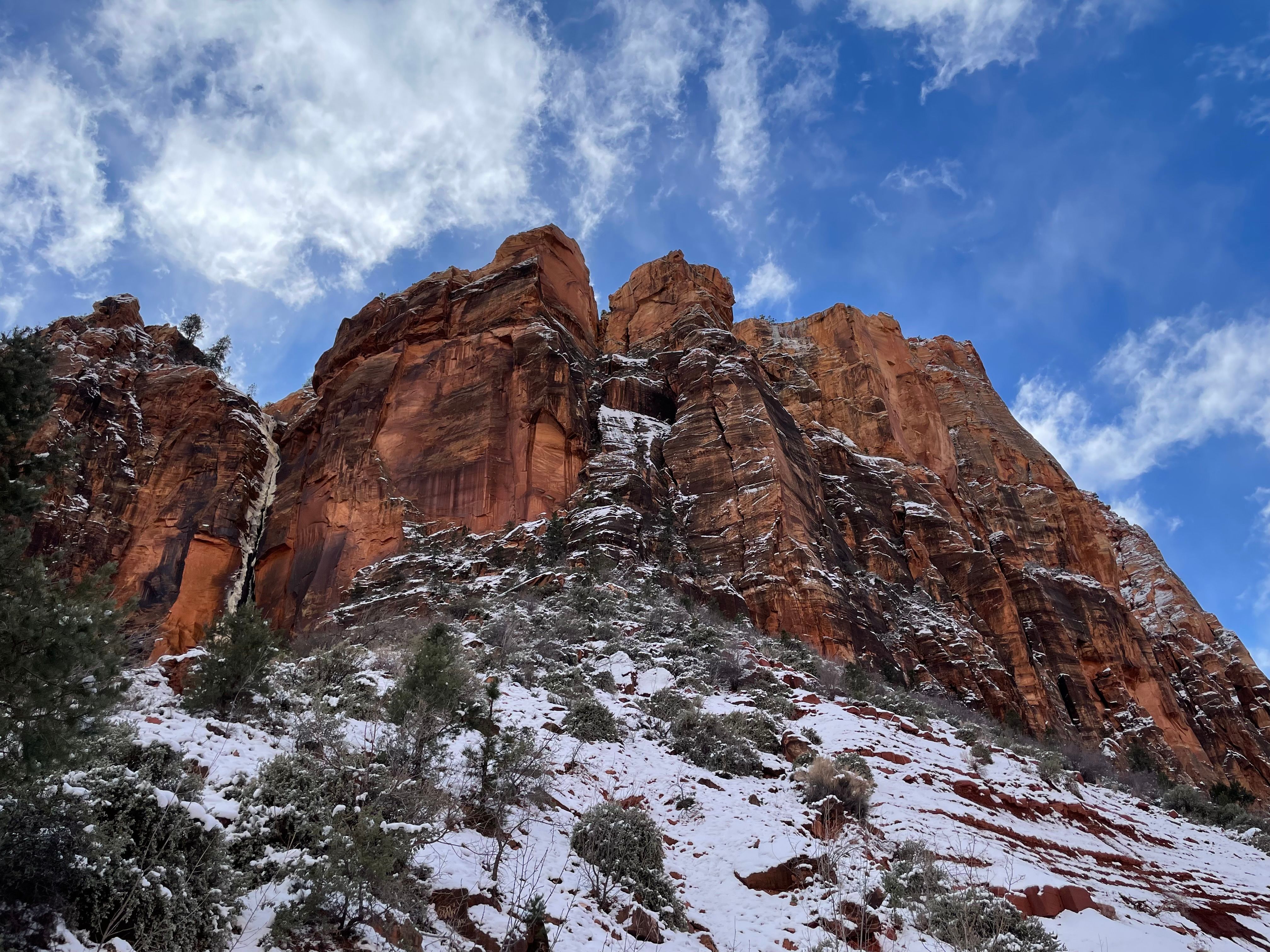 Stunning Zion National Park Snow-Covered Cliffs · Free Stock Photo