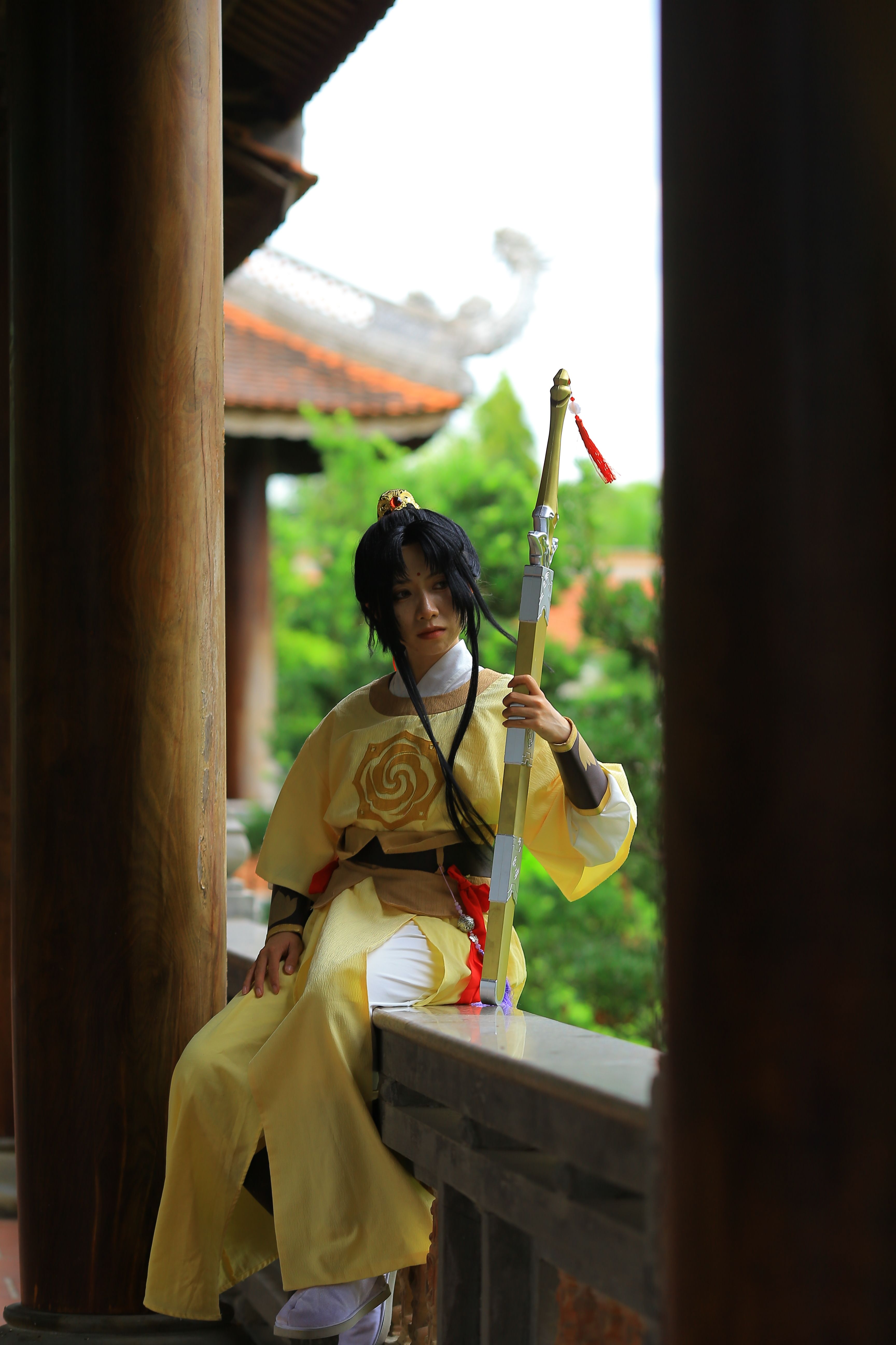 Traditional Asian Warrior in Historic Setting · Free Stock Photo