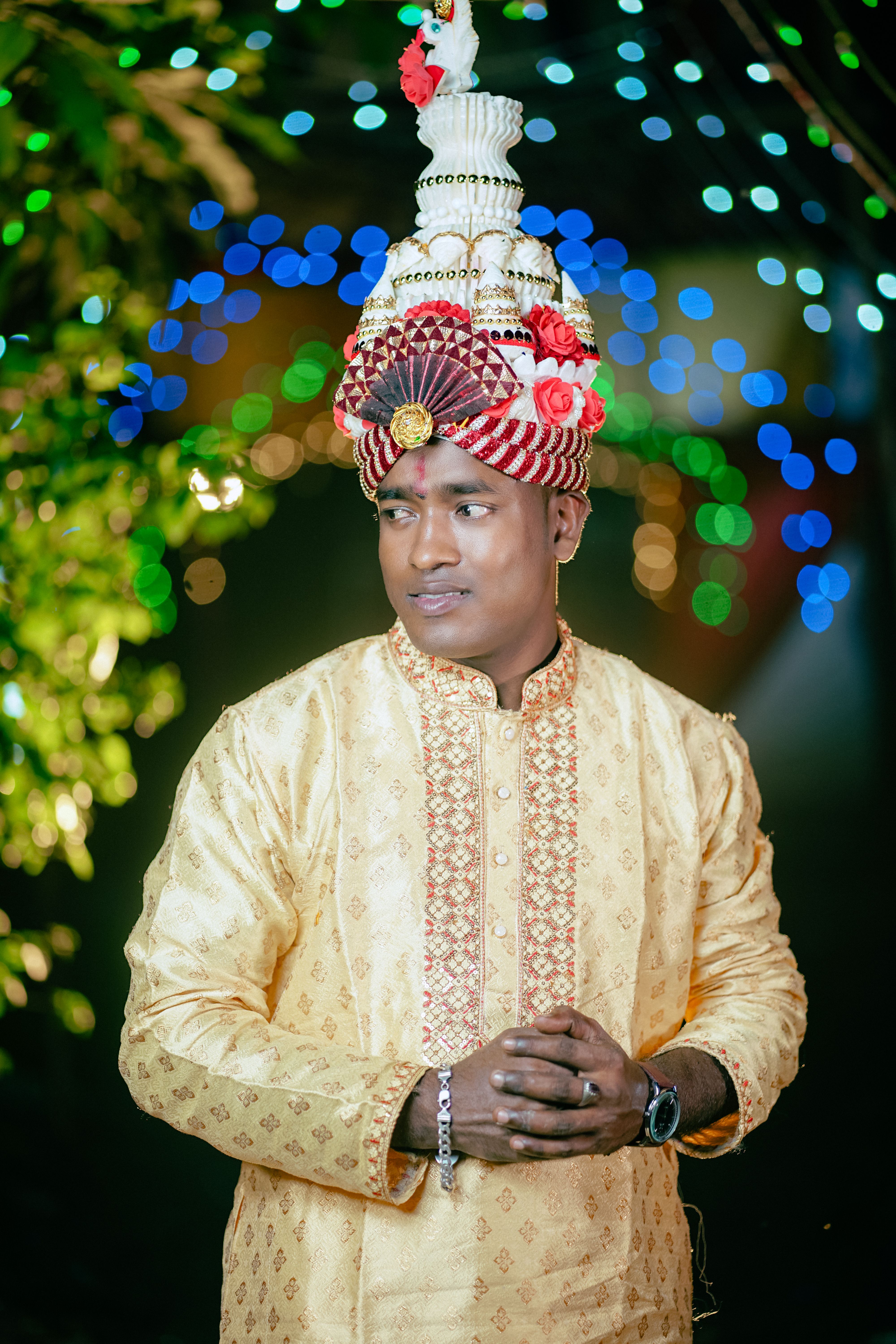 South Asian Groom in Traditional Wedding Attire · Free Stock Photo