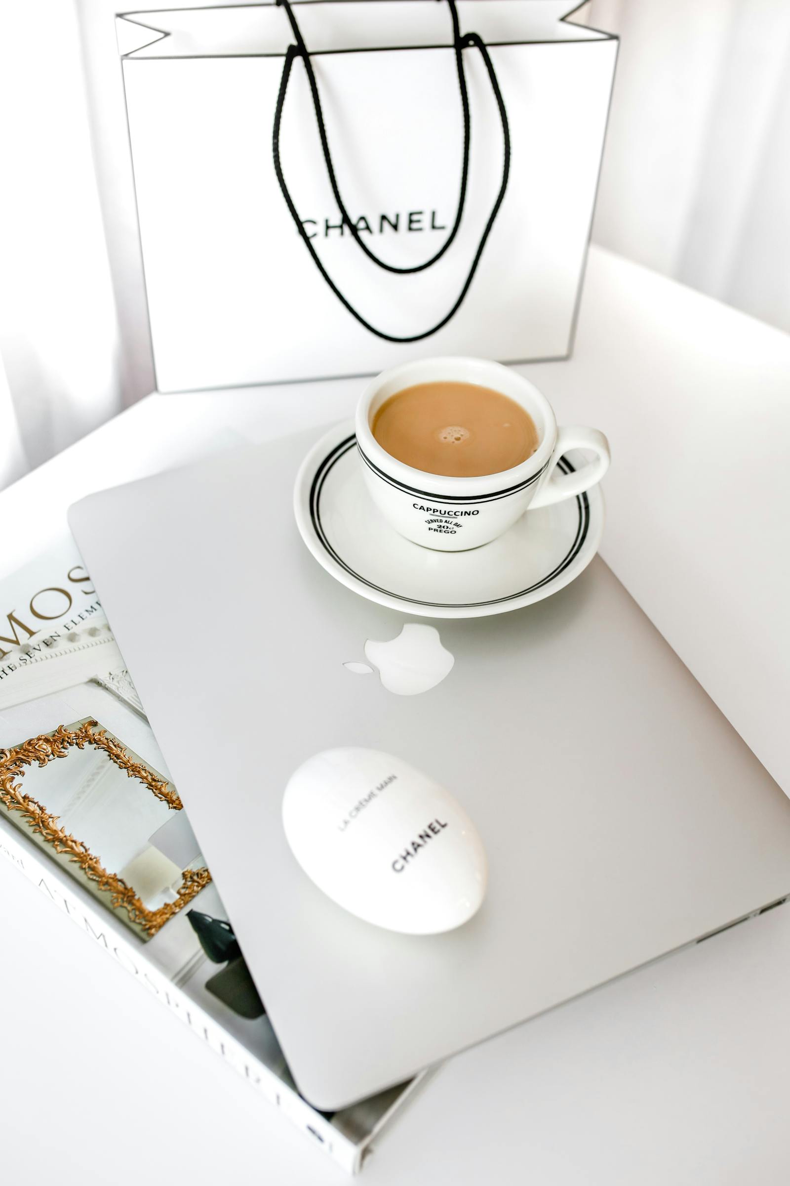 We Work Logo Photos, Download The BEST Free We Work Logo Stock Photos ...