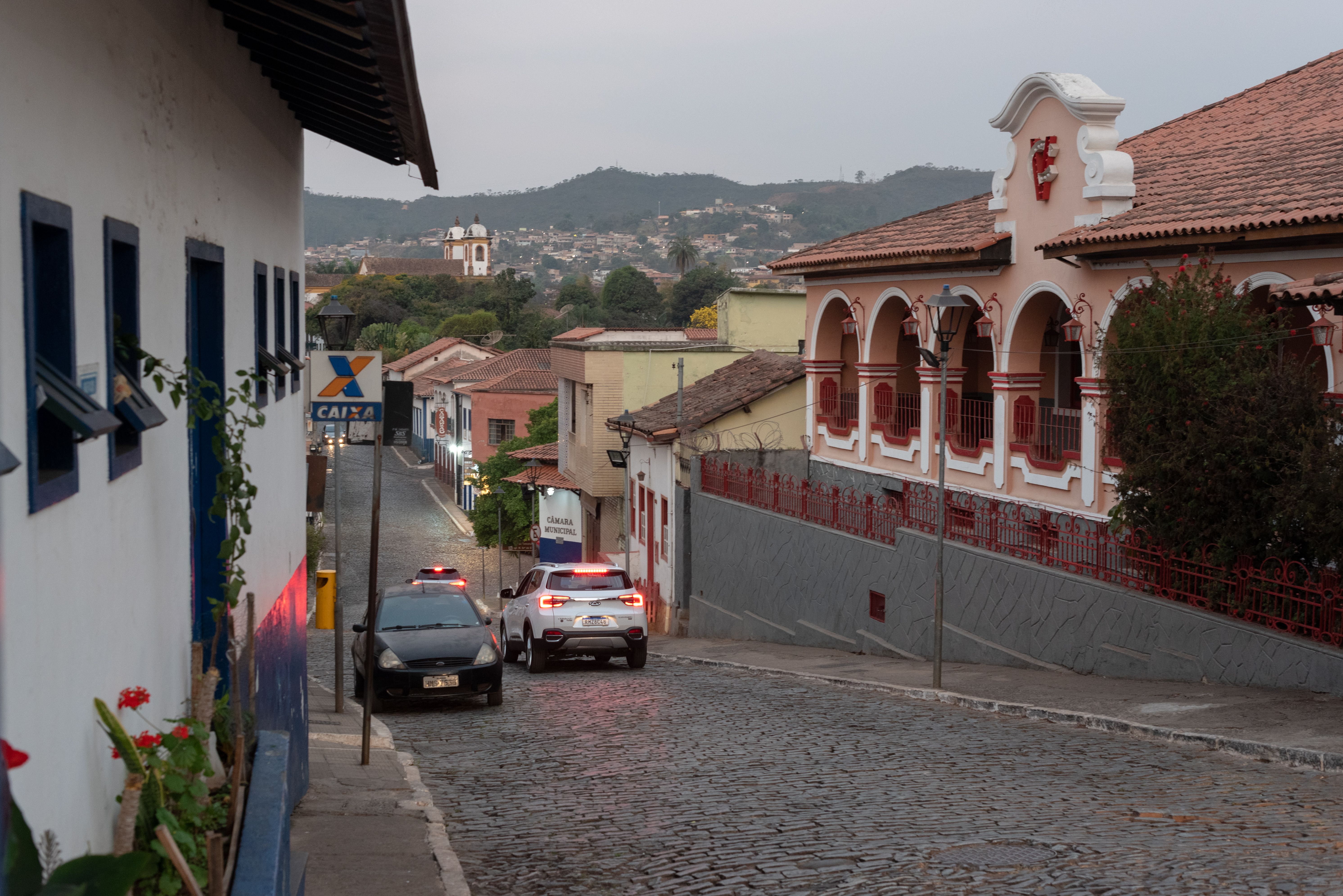 Charming Street View of Sabará, Brazil · Free Stock Photo