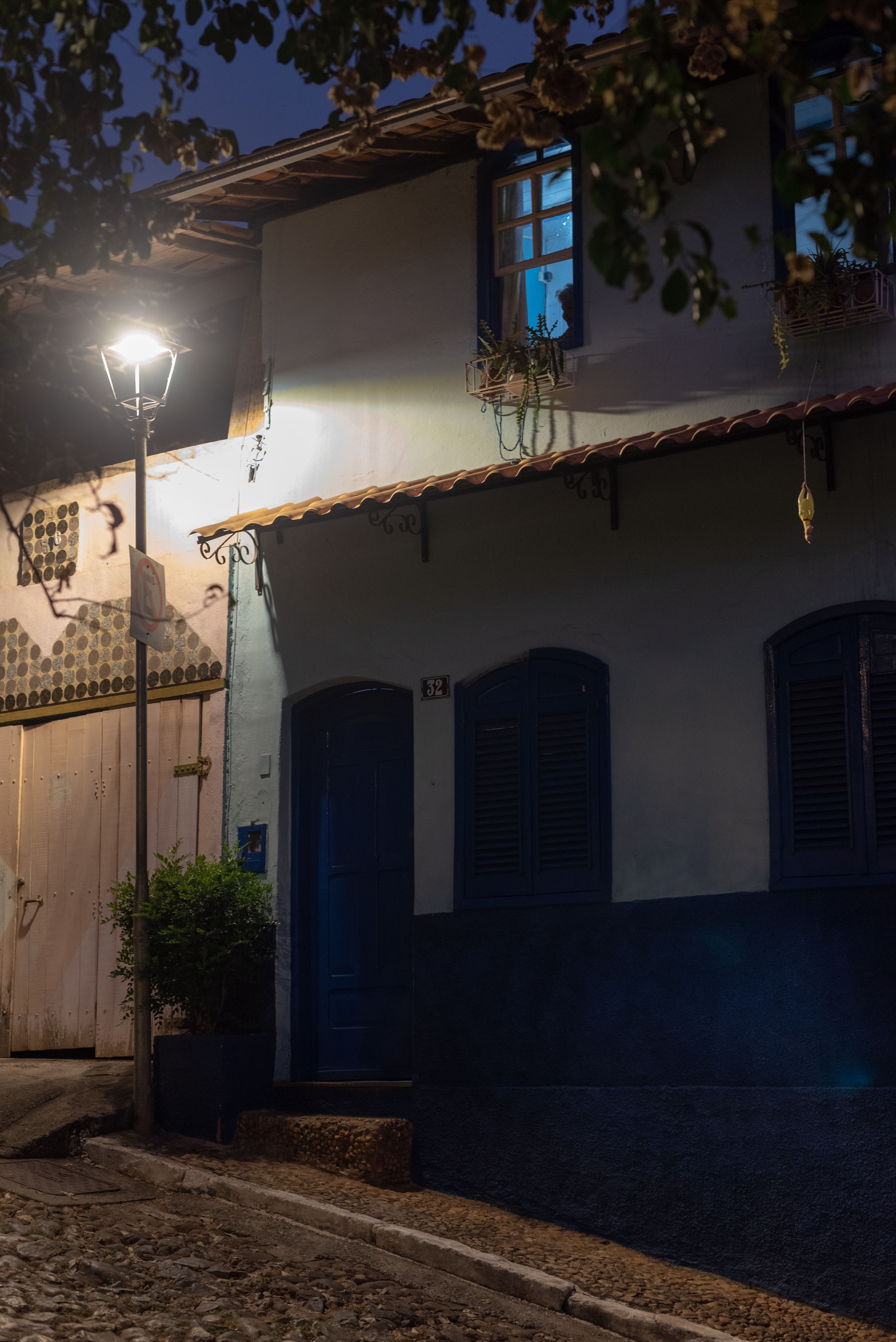 Charming Night Street Scene in Sabará, Brazil · Free Stock Photo