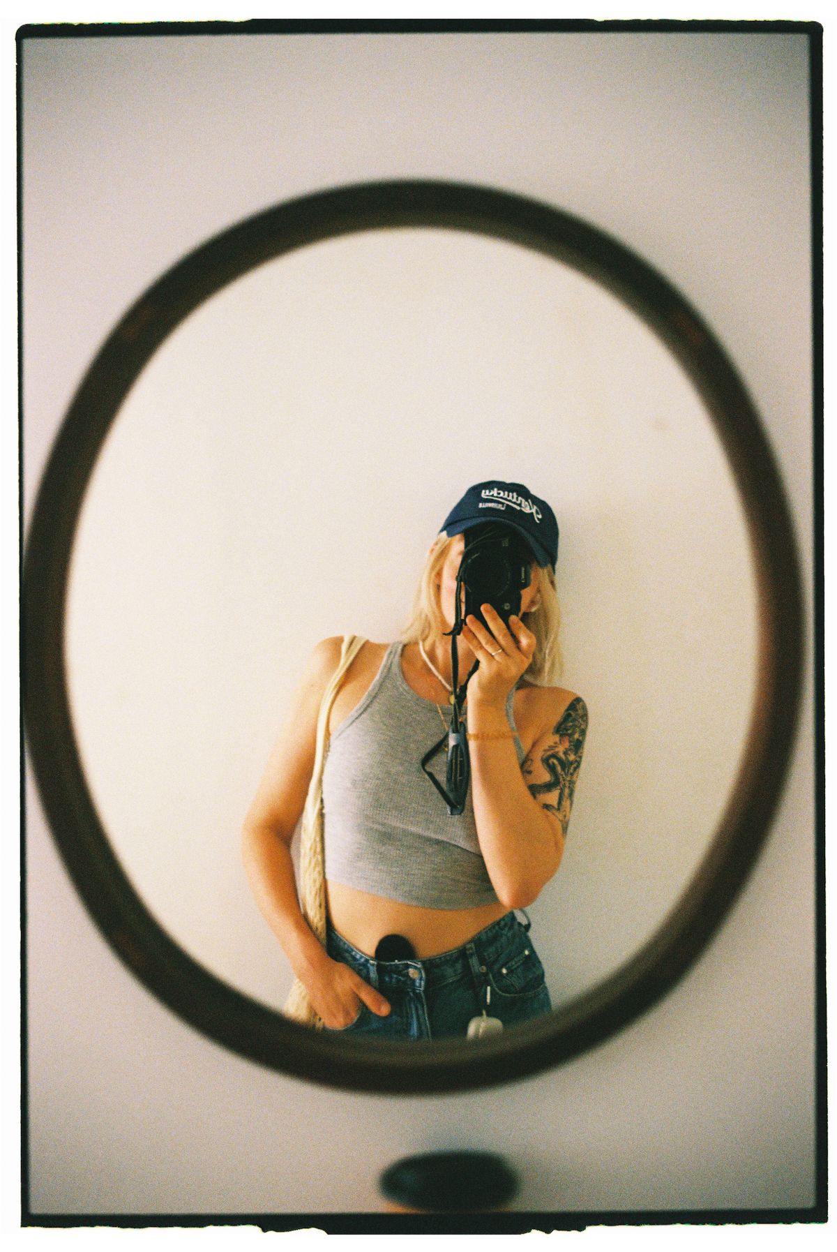 Guy Mirror Selfie Photos, Download The BEST Free Guy Mirror Selfie ...