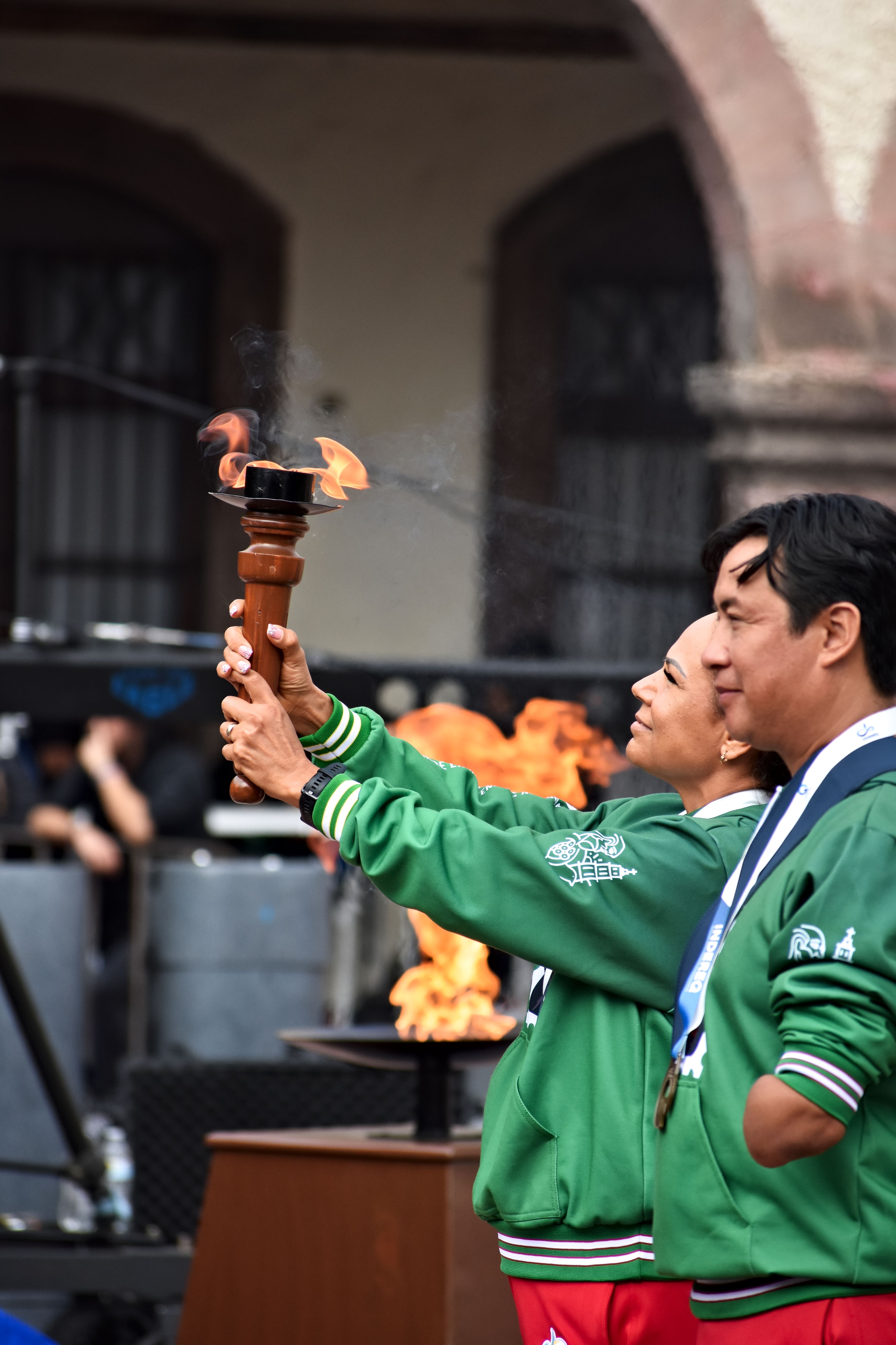 Torch Bearers Photos, Download The BEST Free Torch Bearers Stock Photos ...