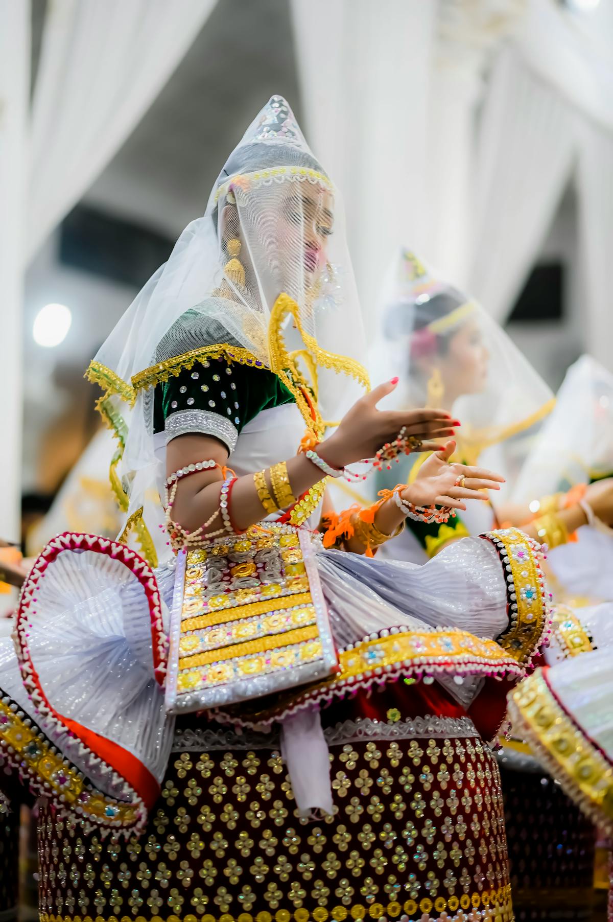 Manipur Traditional Dress Photos, Download The BEST Free Manipur ...