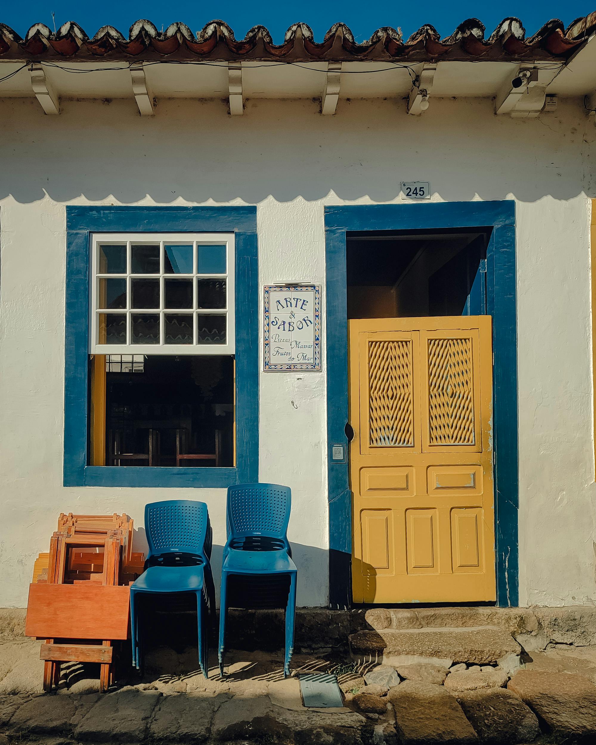 Charming Colonial Facade in Paraty, Brazil · Free Stock Photo