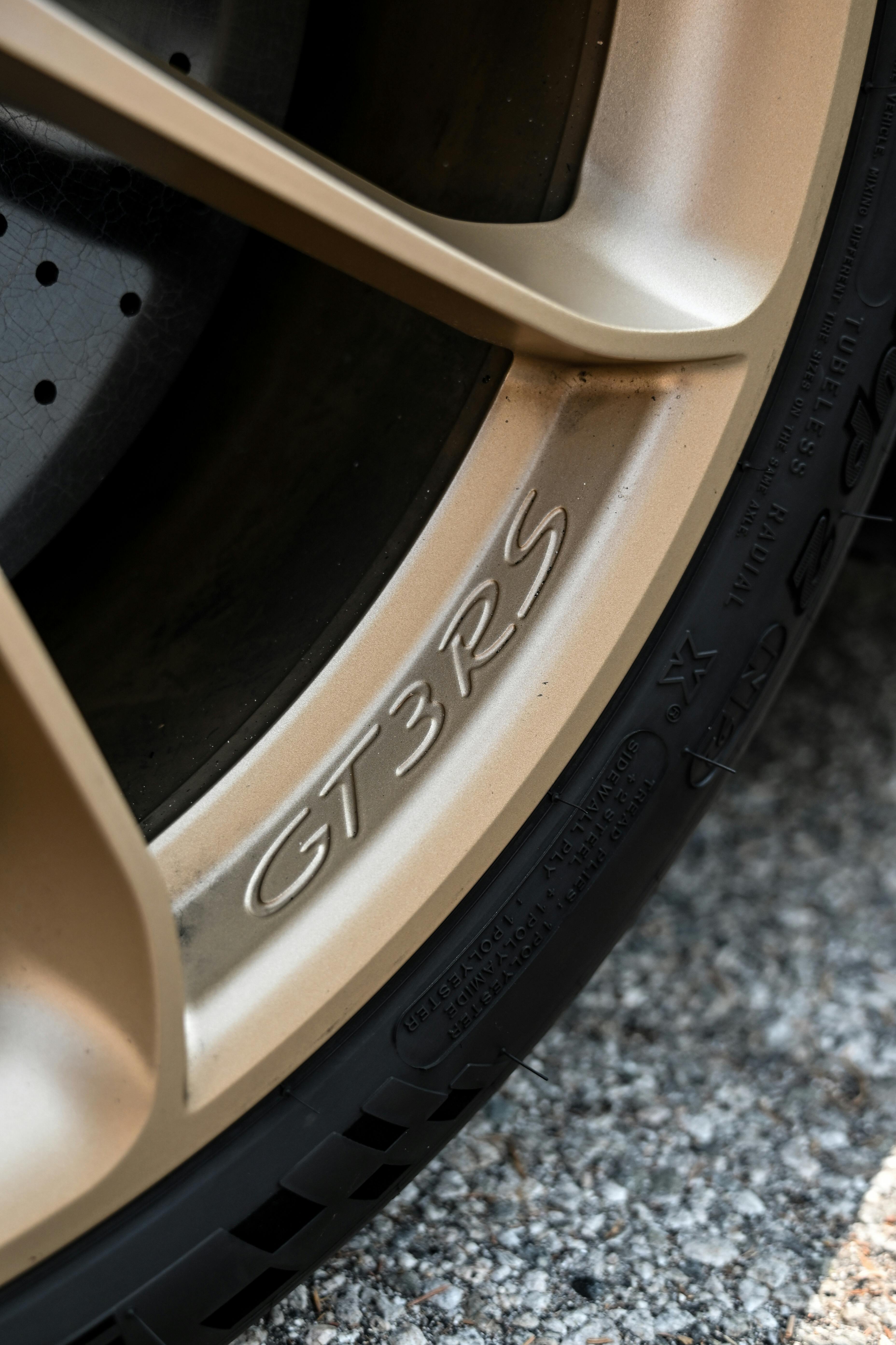Close-up of GT3RS Car Wheel Rim Design · Free Stock Photo