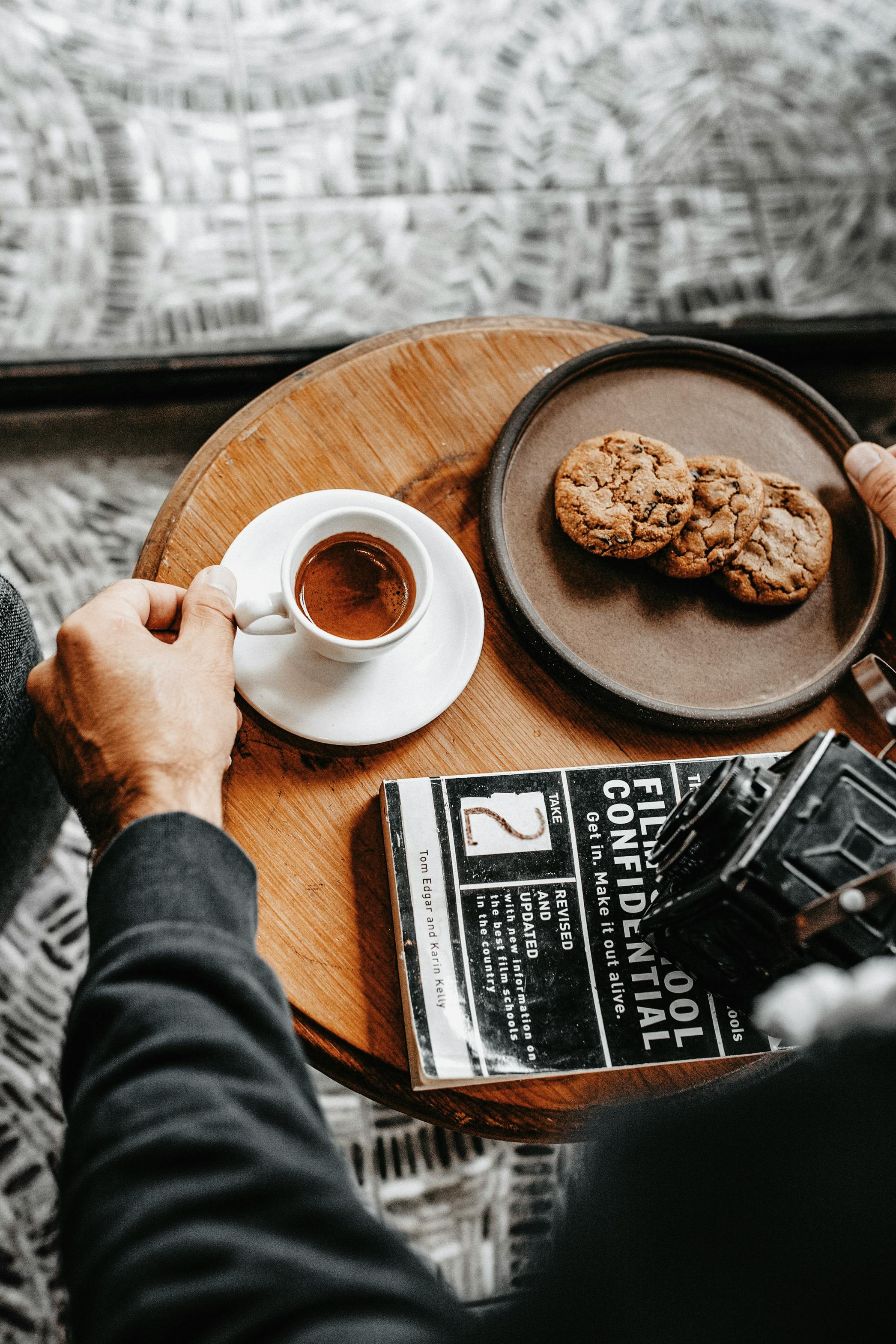 Relaxing Coffee Break with Cookies · Free Stock Photo
