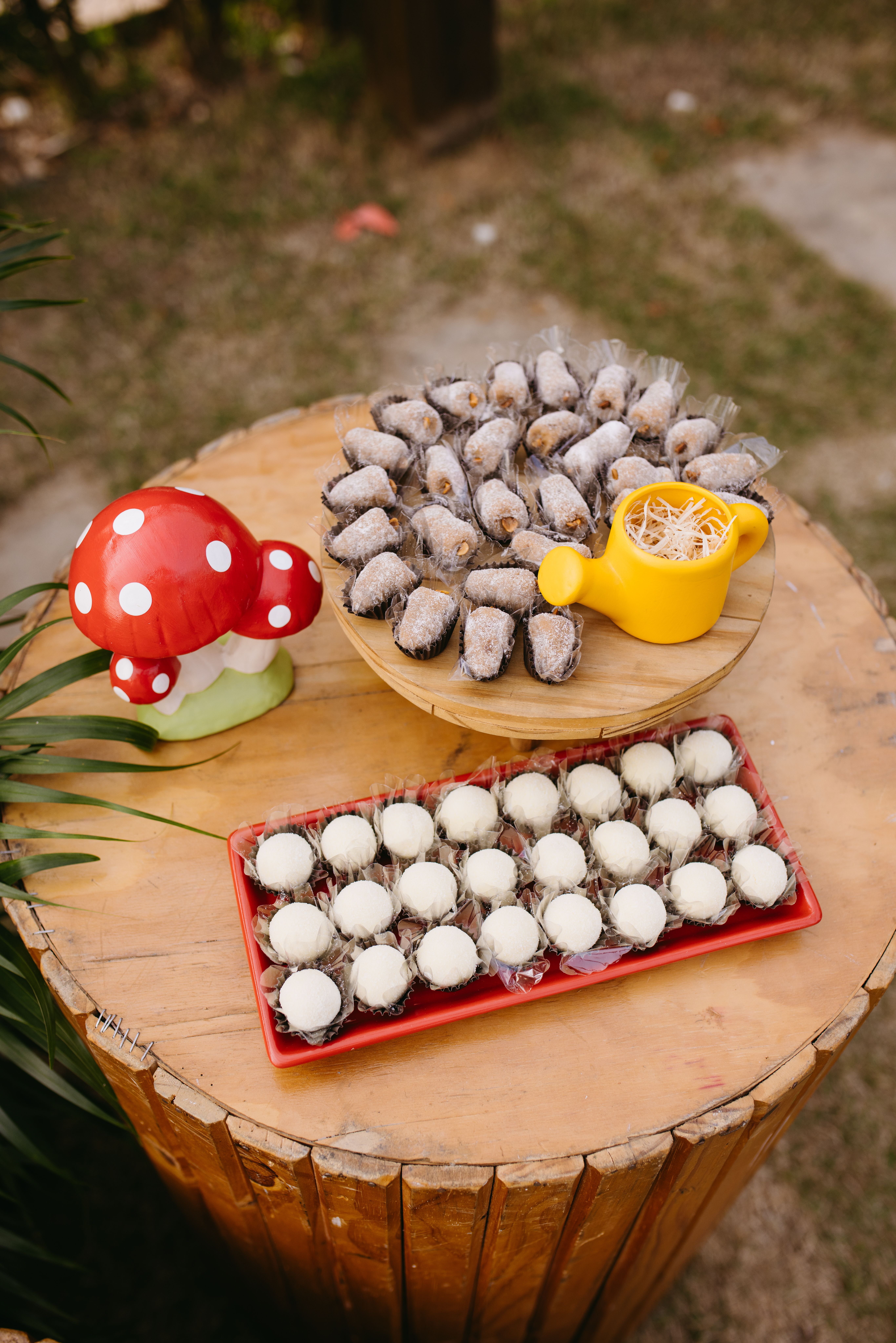 Garden Party Sweets Photos, Download The BEST Free Garden Party Sweets ...