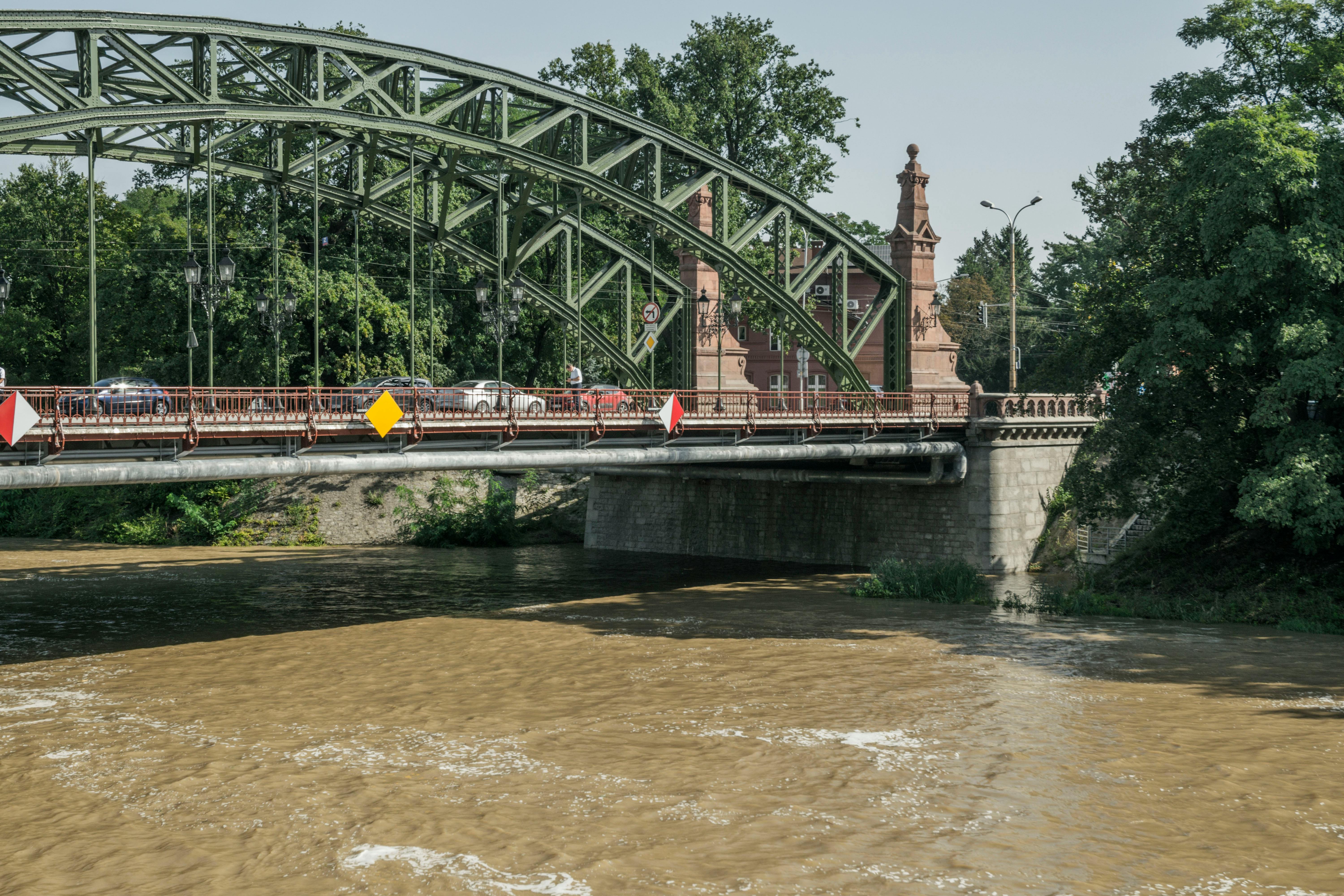 Tumski Bridge over Odra River in Wrocław, Poland · Free Stock Photo