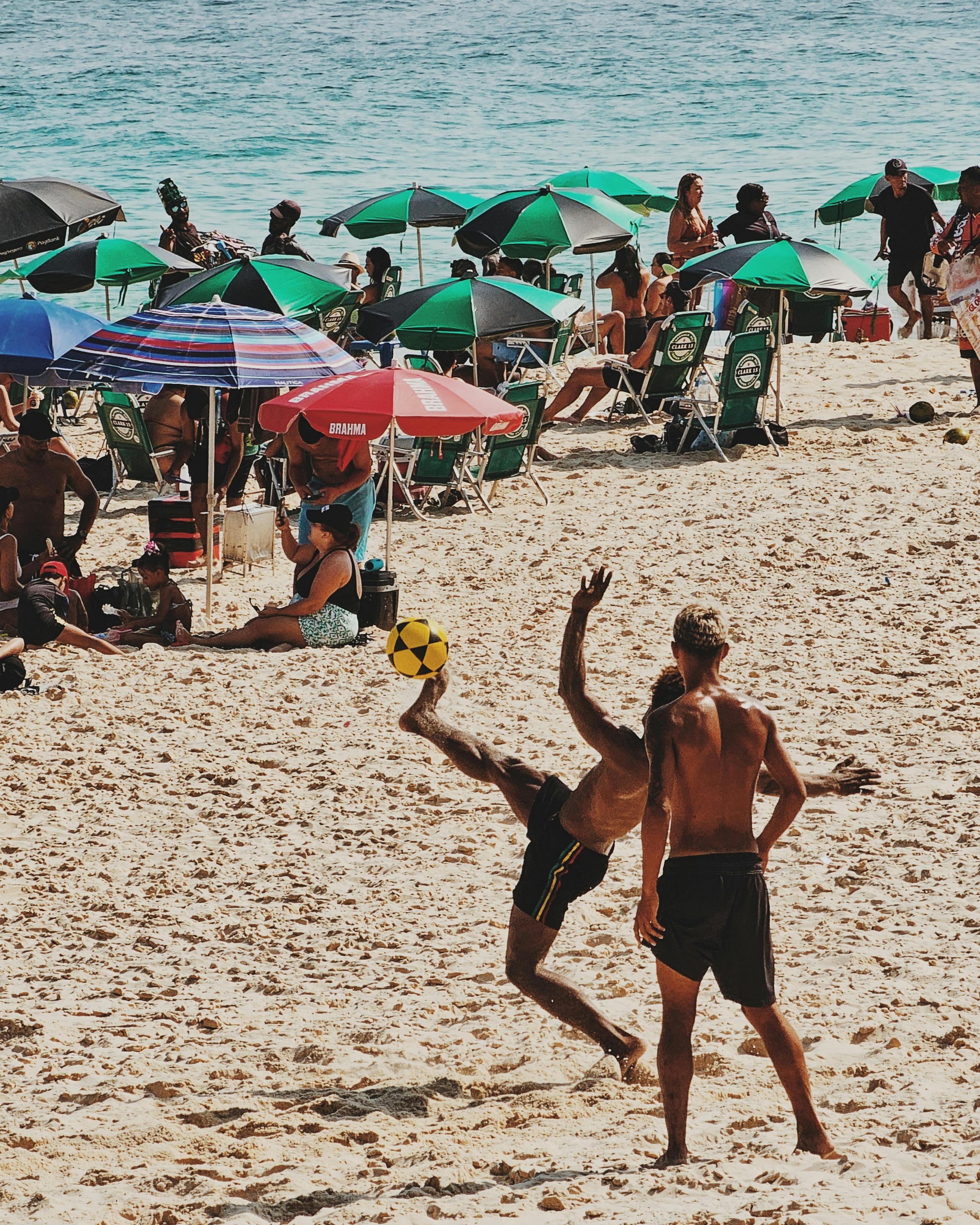 Summer Team Outing Beach Photos, Download The BEST Free Summer Team ...