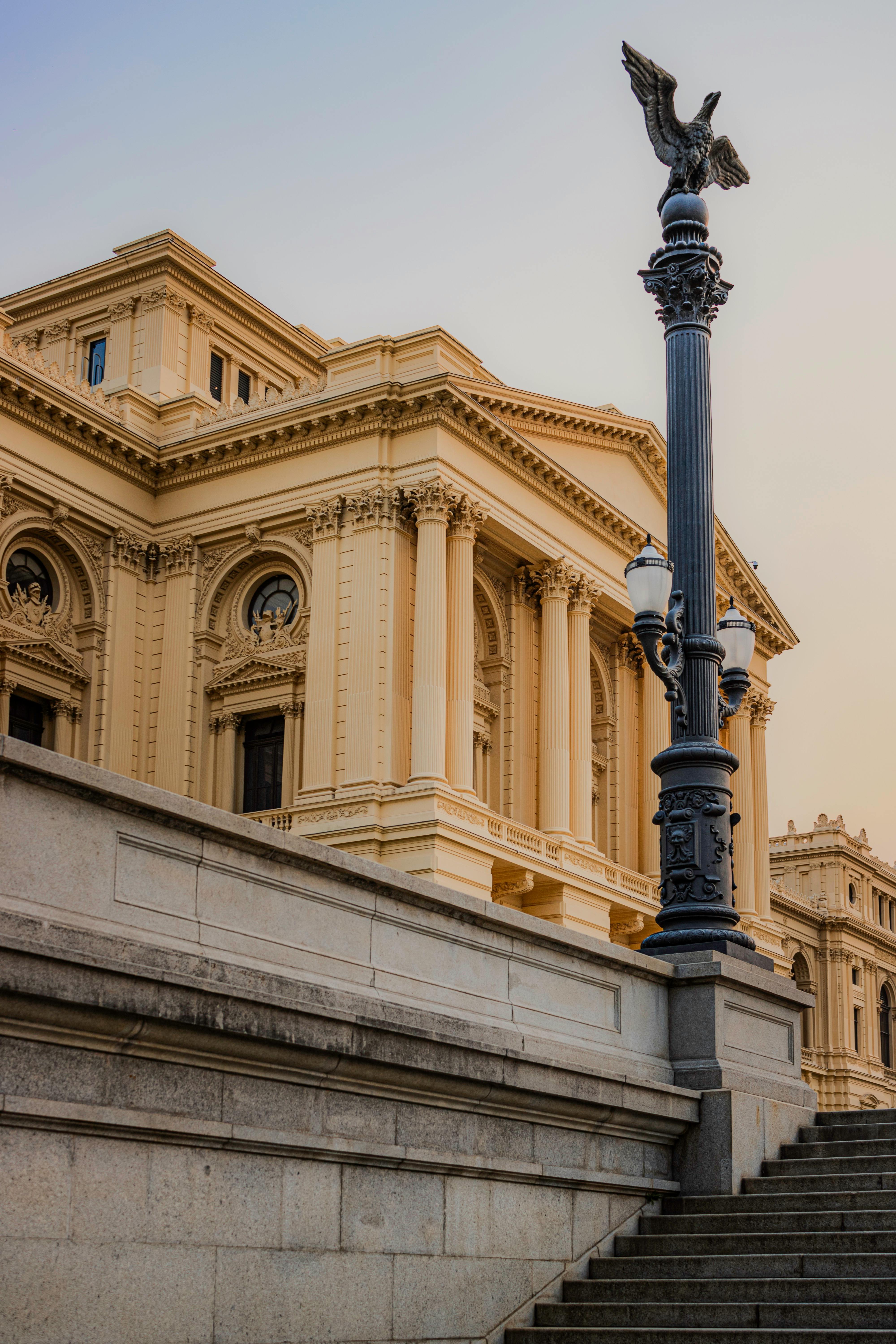 Classic Architectural Landmark with Sculpted Detail · Free Stock Photo