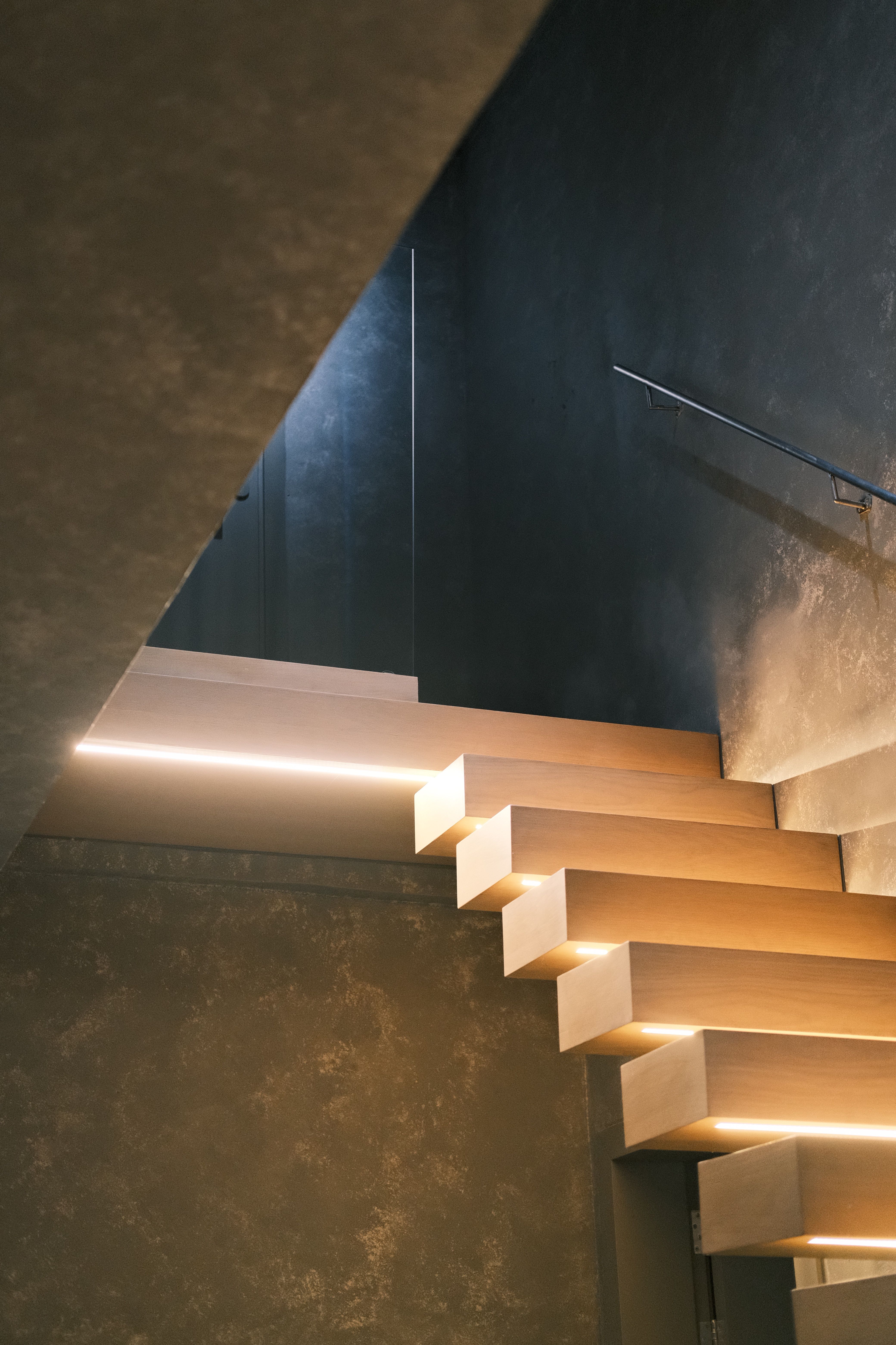 Modern Minimalist Interior with Floating Stairs · Free Stock Photo