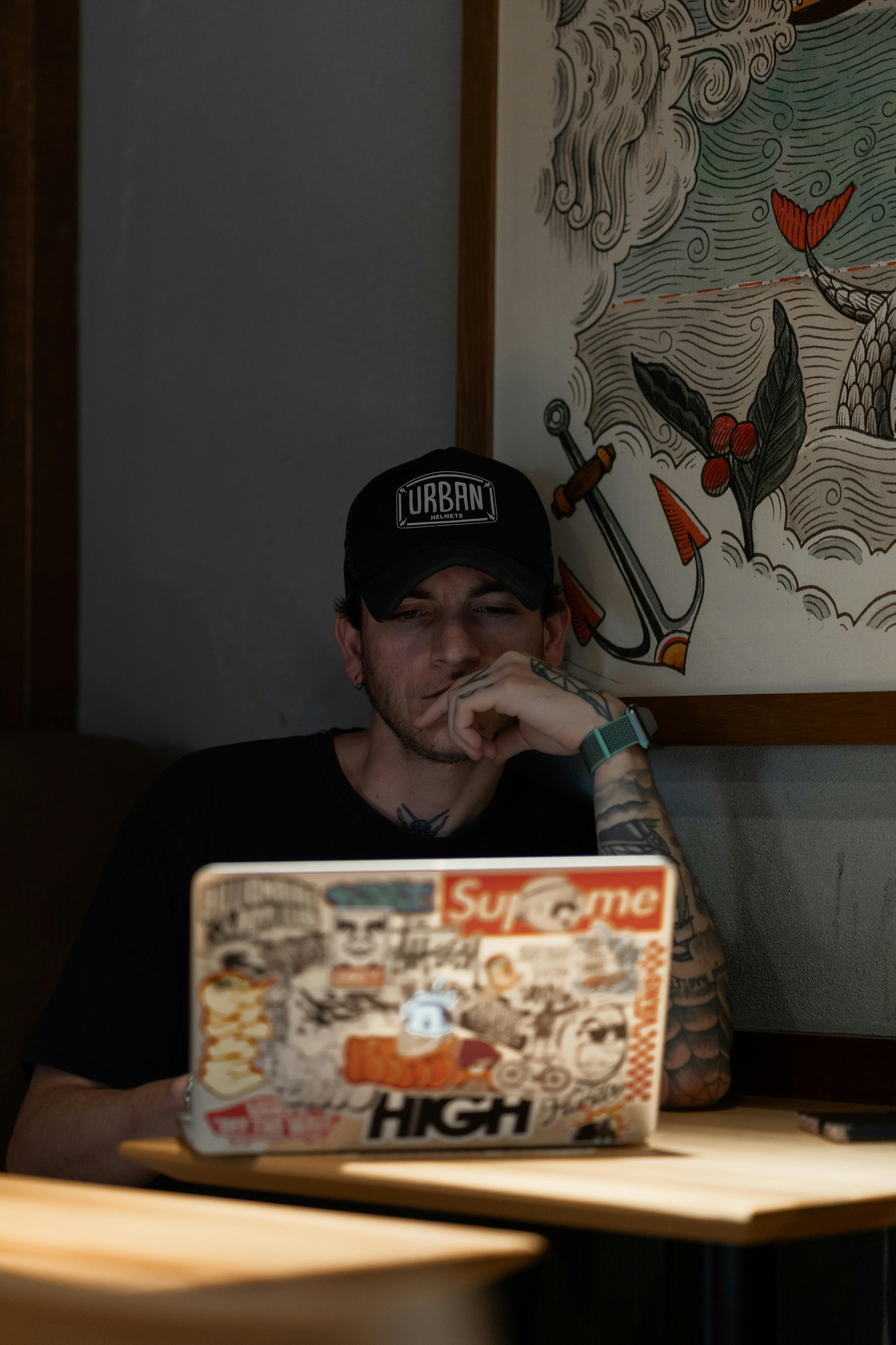 Supreme Laptop Sticker Photos, Download The BEST Free Supreme Laptop ...