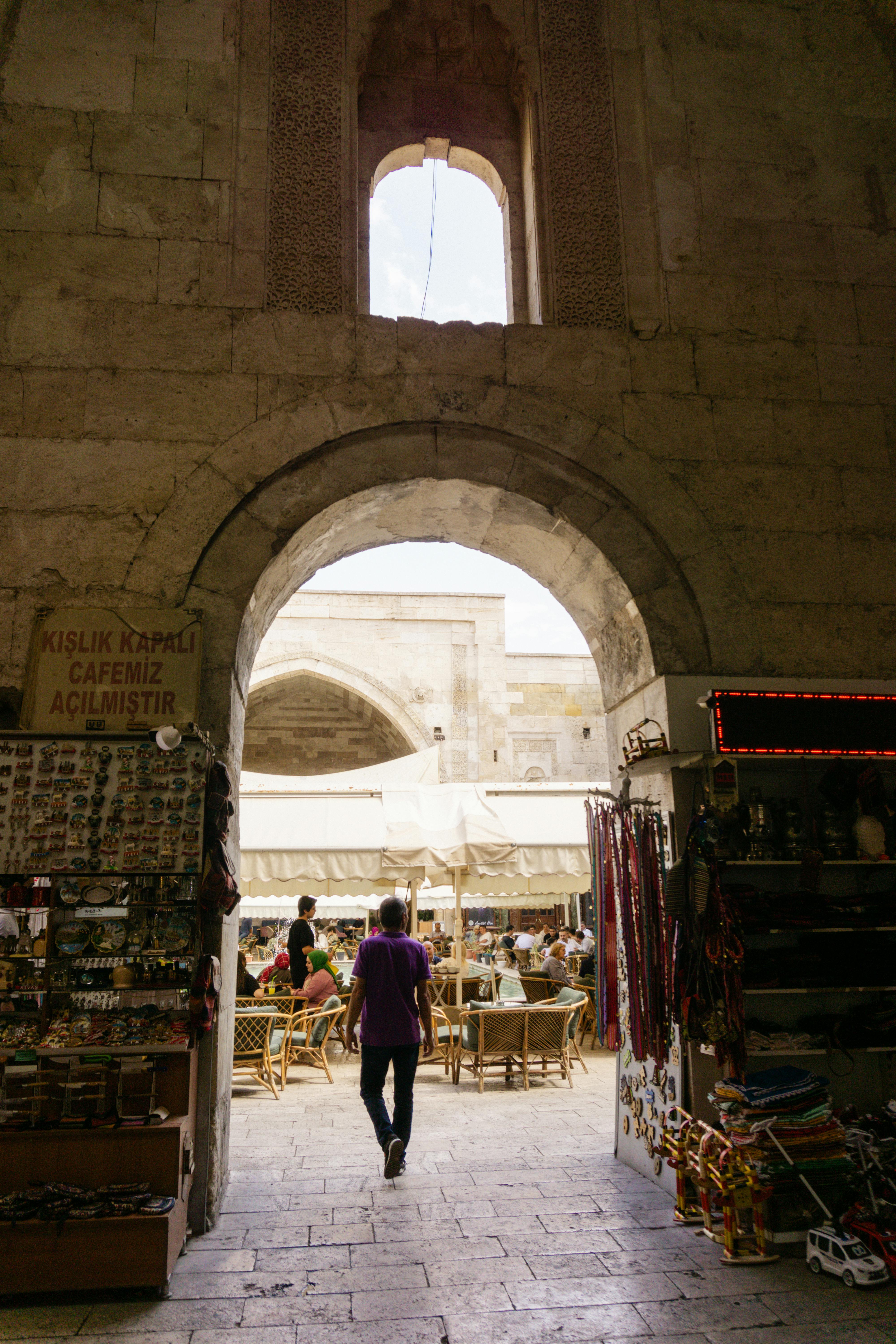 Traditional Turkish Bazaar Archway View · Free Stock Photo