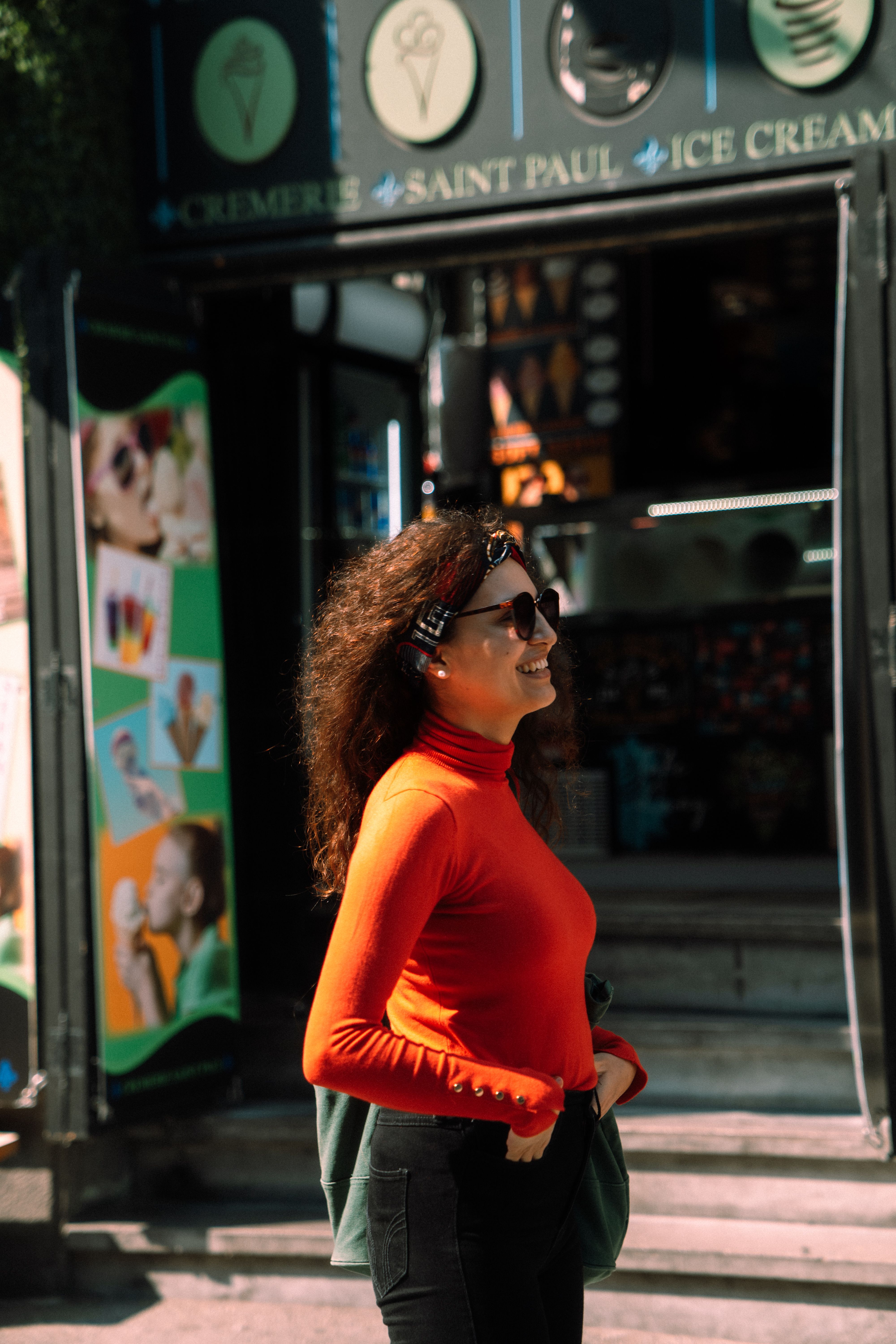 Fashionable Woman in Québec City Street · Free Stock Photo