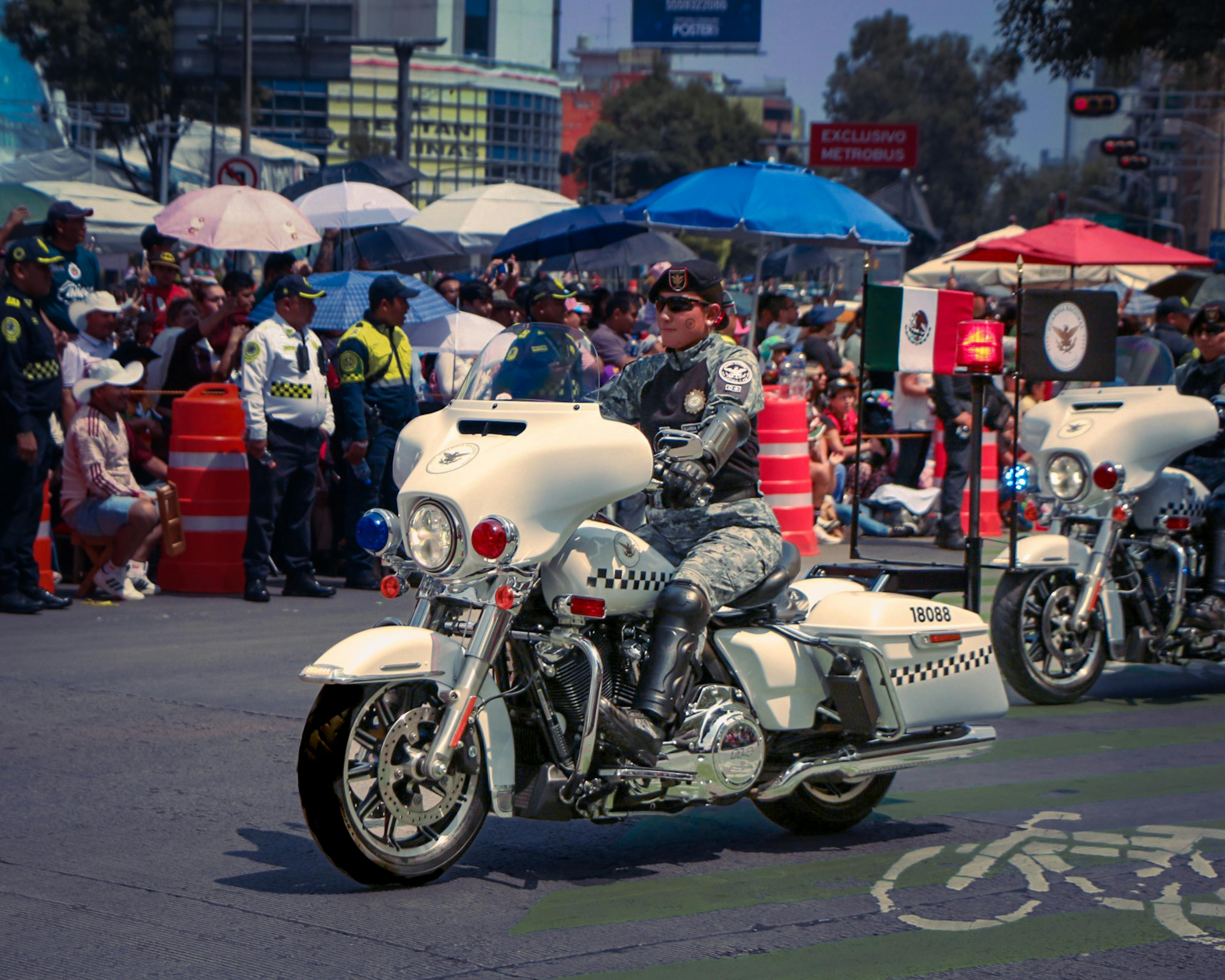 Motorcycle Convoy Photos, Download The BEST Free Motorcycle Convoy ...