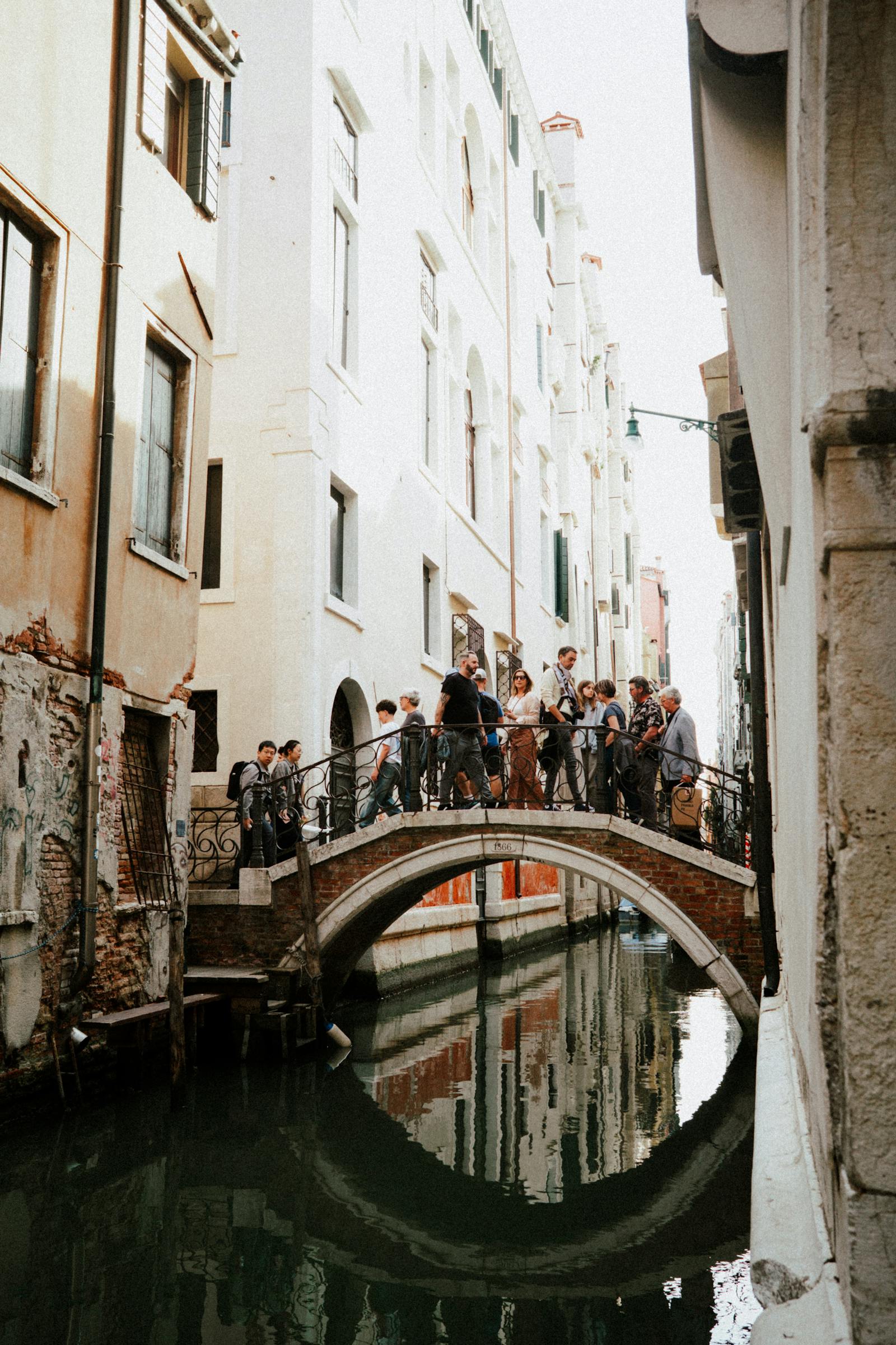 Group Of Famous People Photos, Download The BEST Free Group Of Famous ...