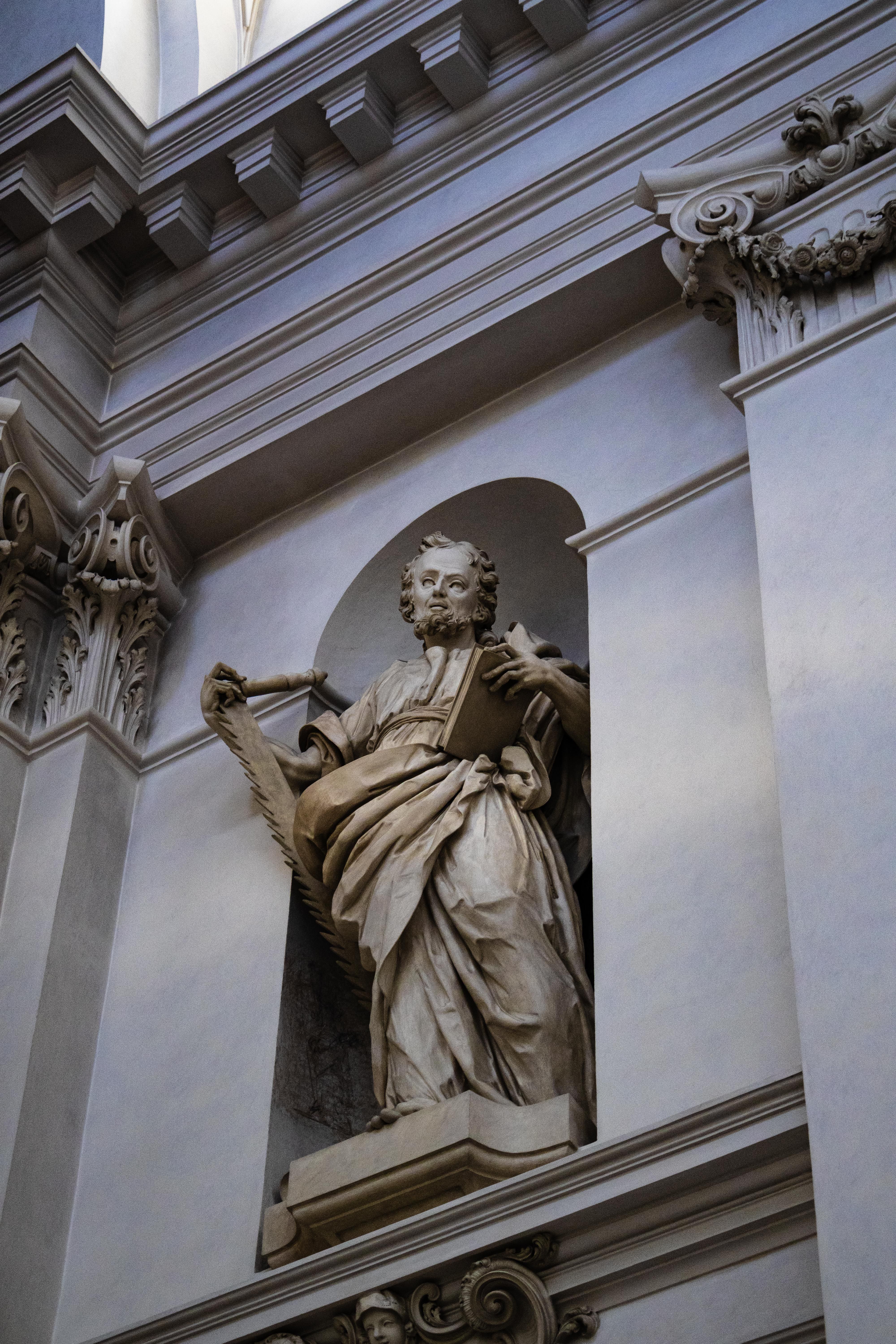 Ornate Church Sculpture Inside Cathedral · Free Stock Photo