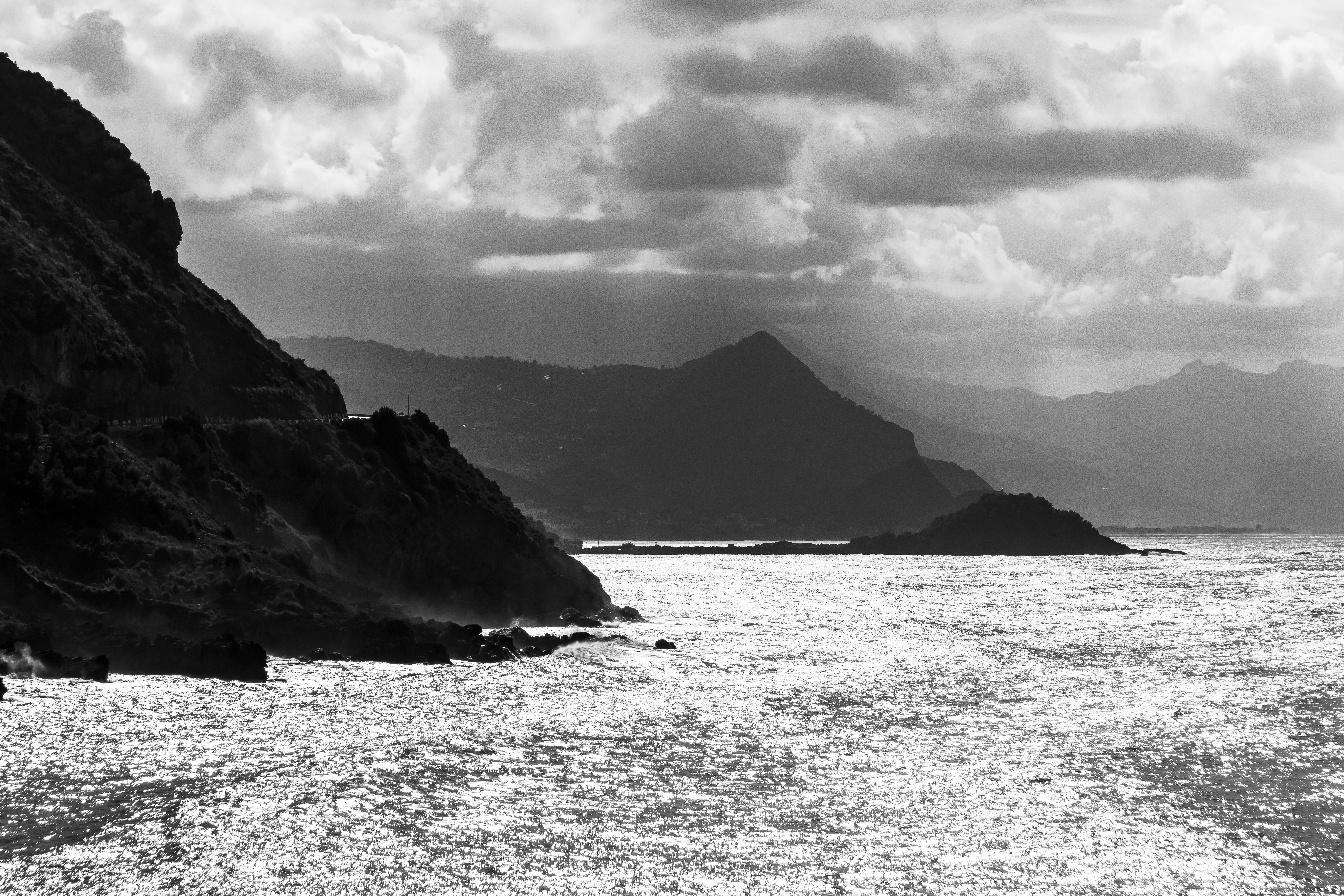 Dramatic Black and White Coastal Landscape · Free Stock Photo