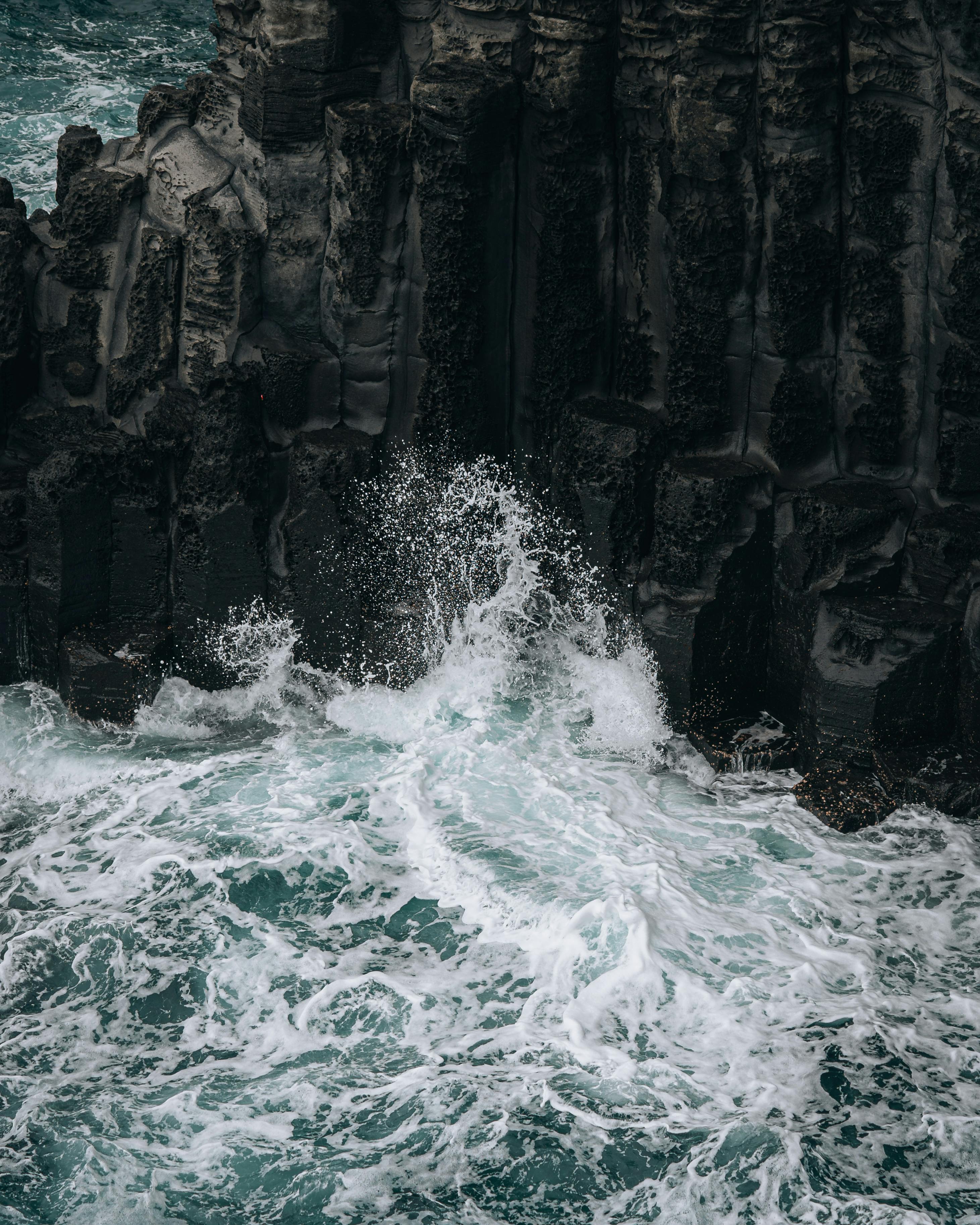 Dramatic Coastal Cliffs at Jeju Island, South Korea · Free Stock Photo