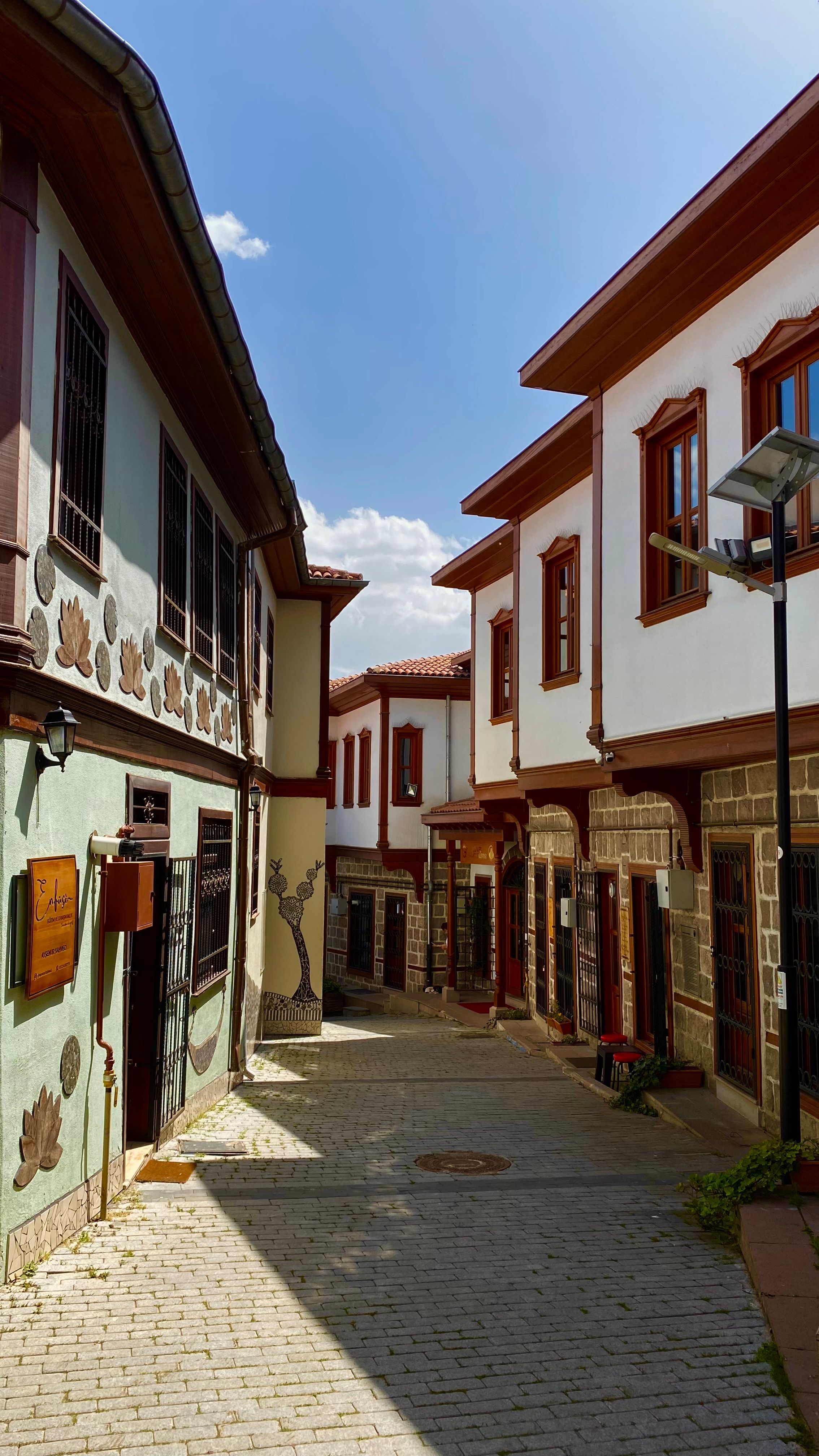 Charming Historical Street in Ankara, Türkiye · Free Stock Photo
