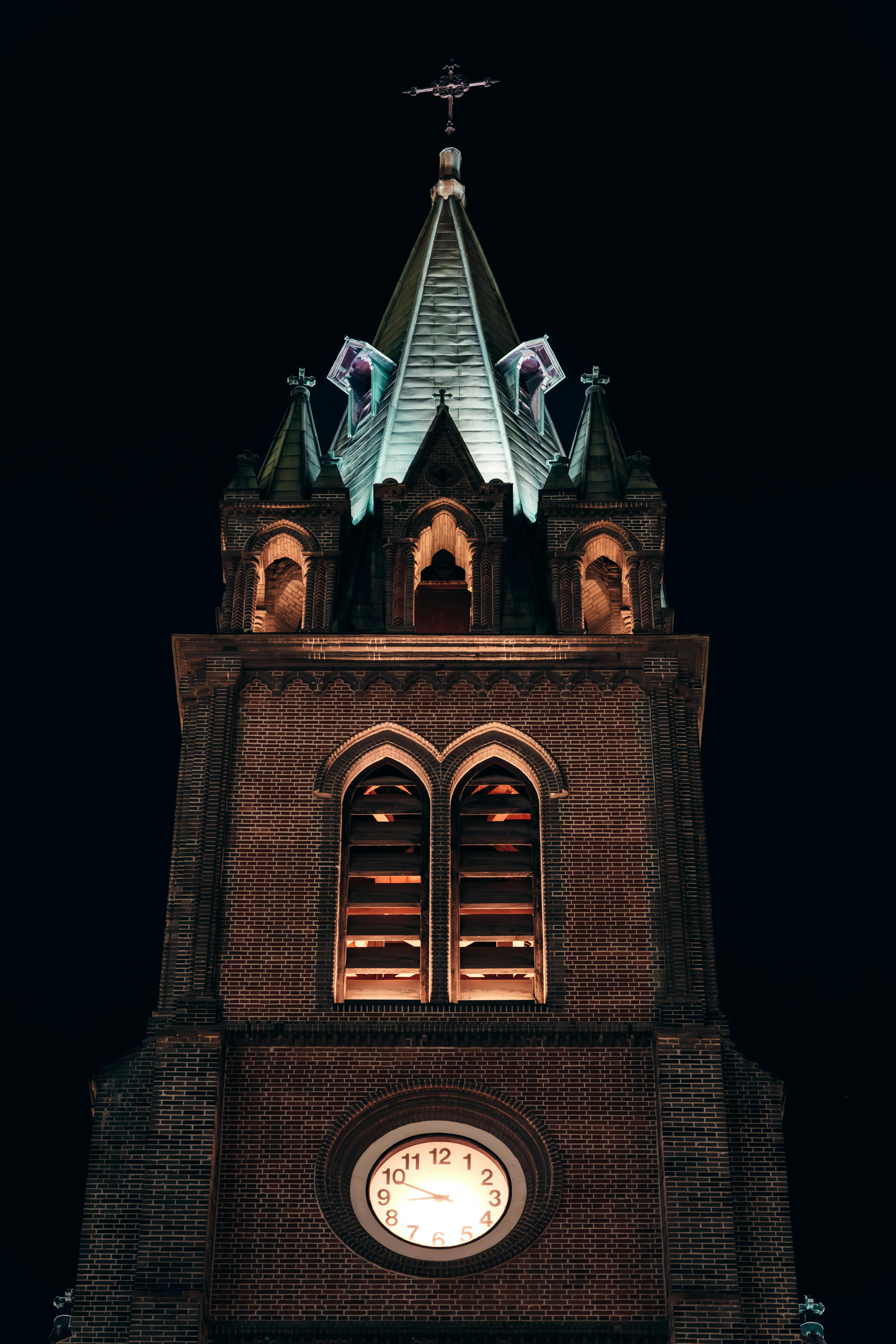 Brown Church Low Angle Photography · Free Stock Photo